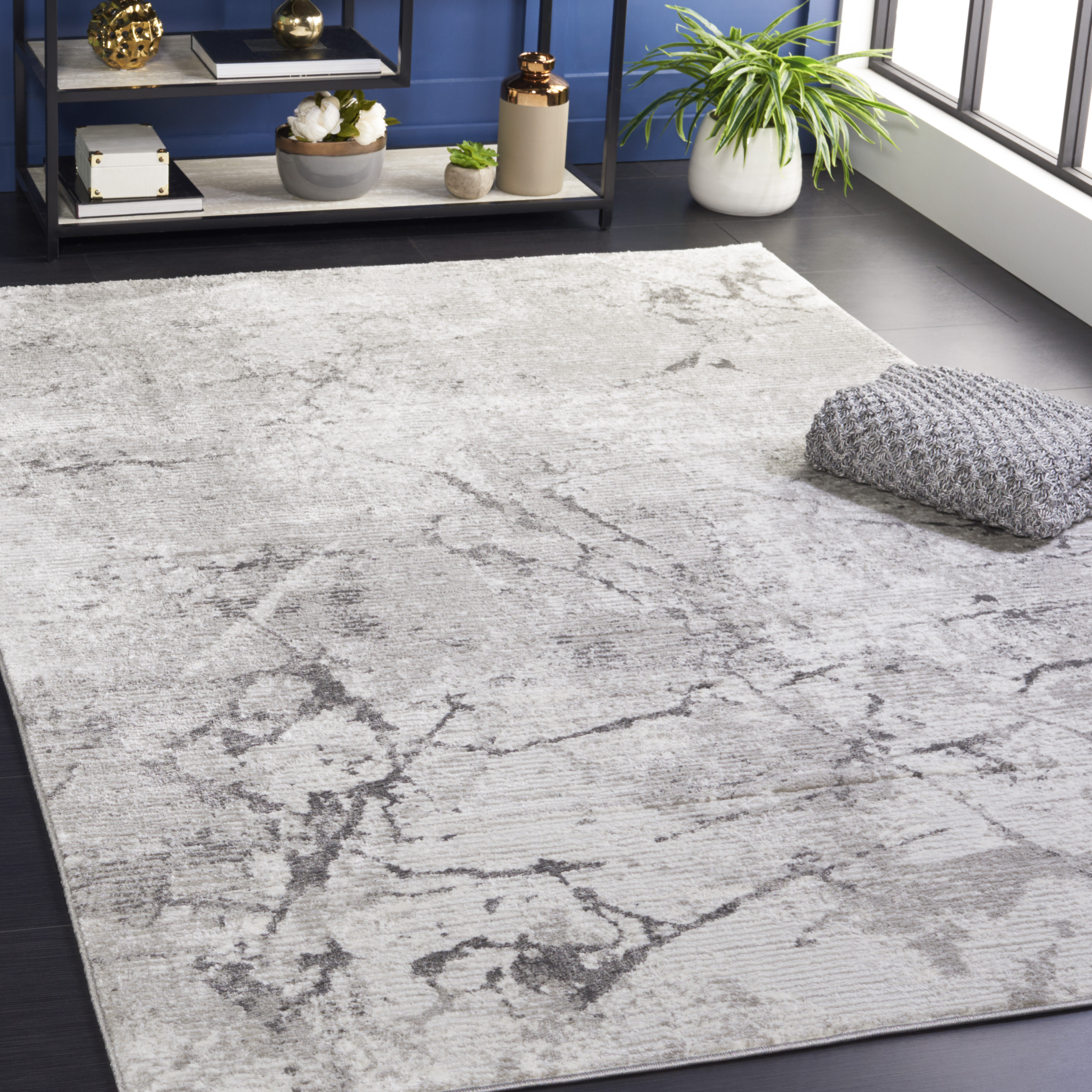 17 Stories Machine Woven Grey Rug - Wayfair Canada