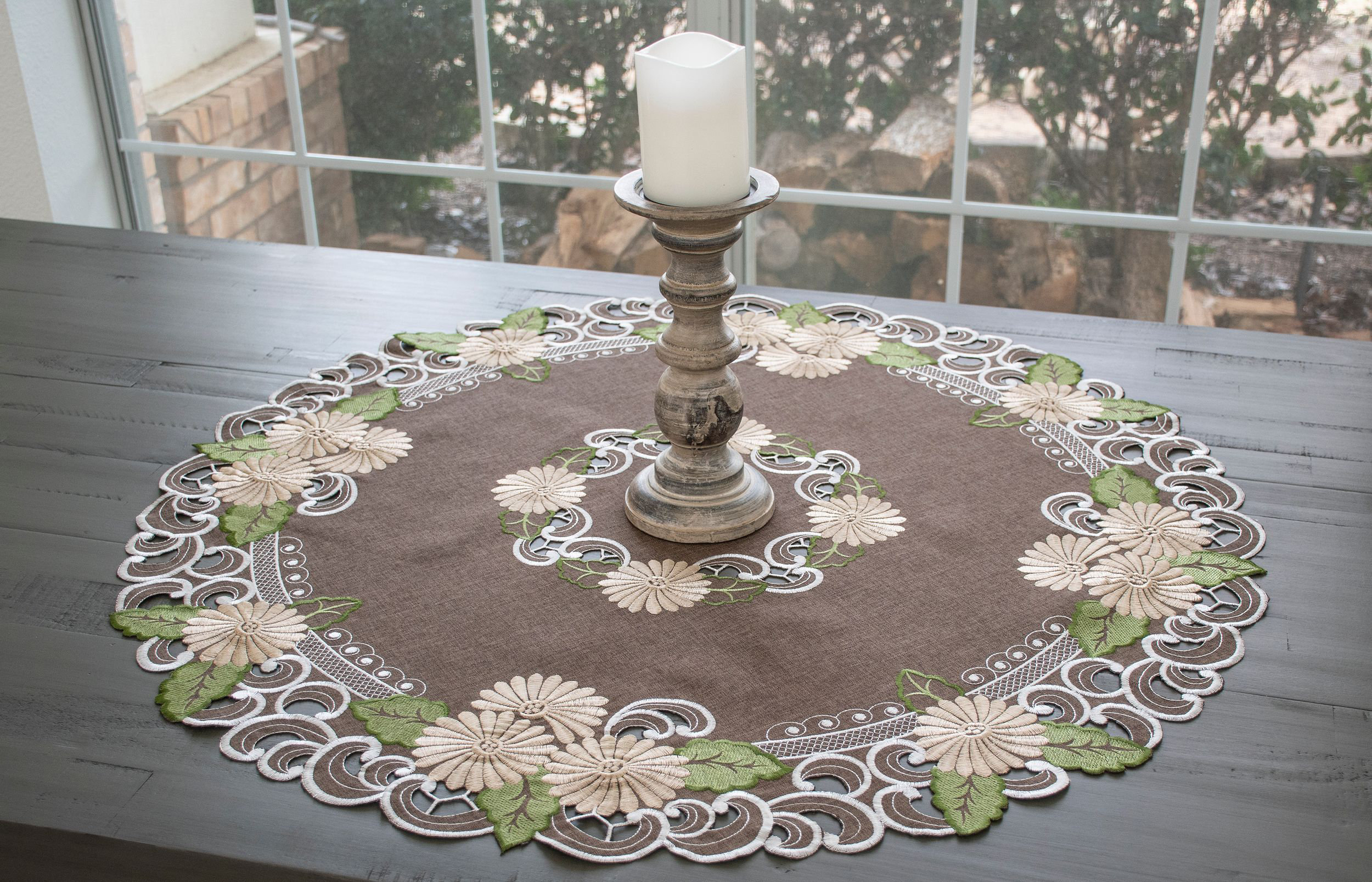 August Grove® Roxbury Embroidered Gold Daisy on Brown Table Topper (33 ...