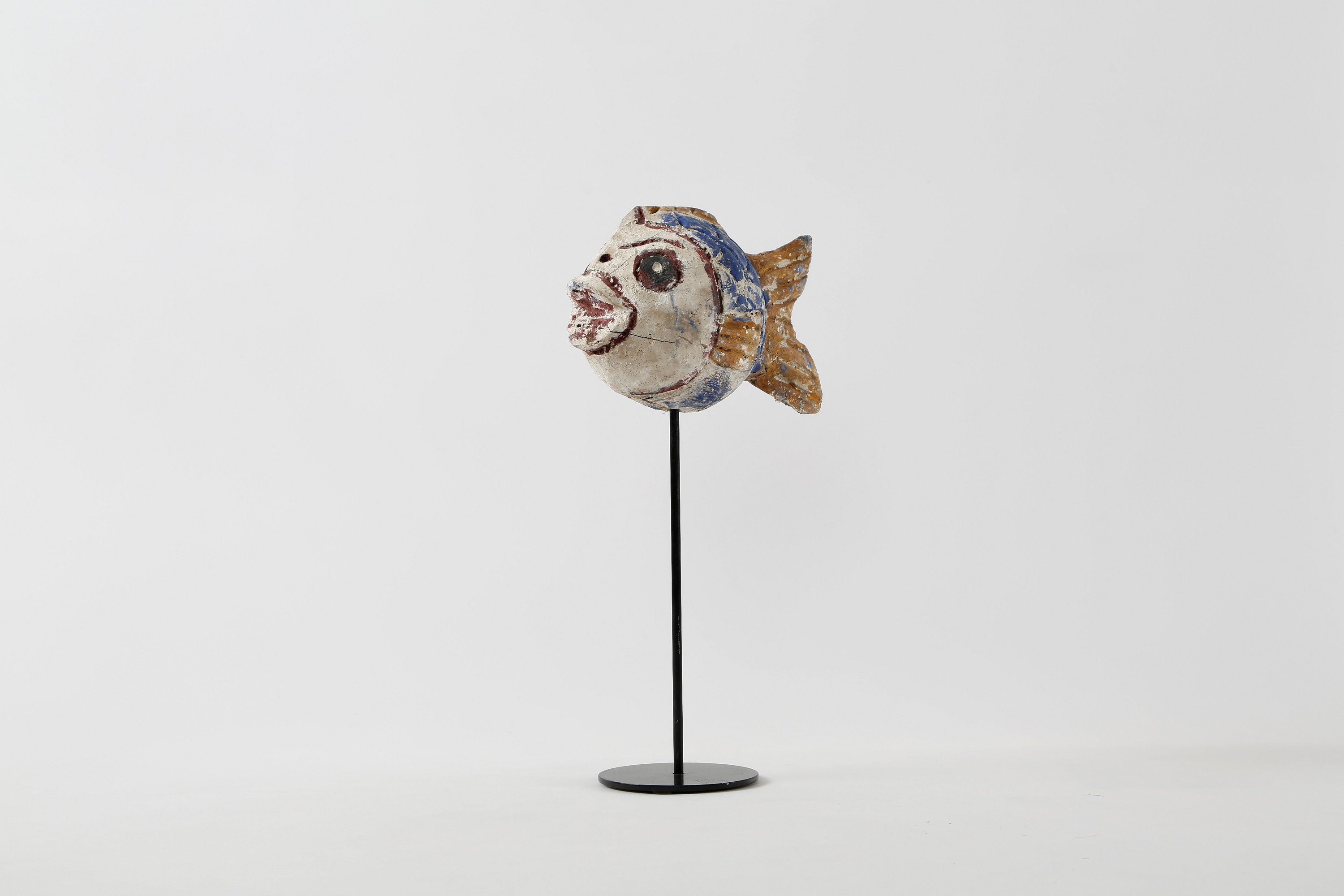 Rosecliff Heights Alisha-May Large Round Wooden Carving Fish Figurine ...