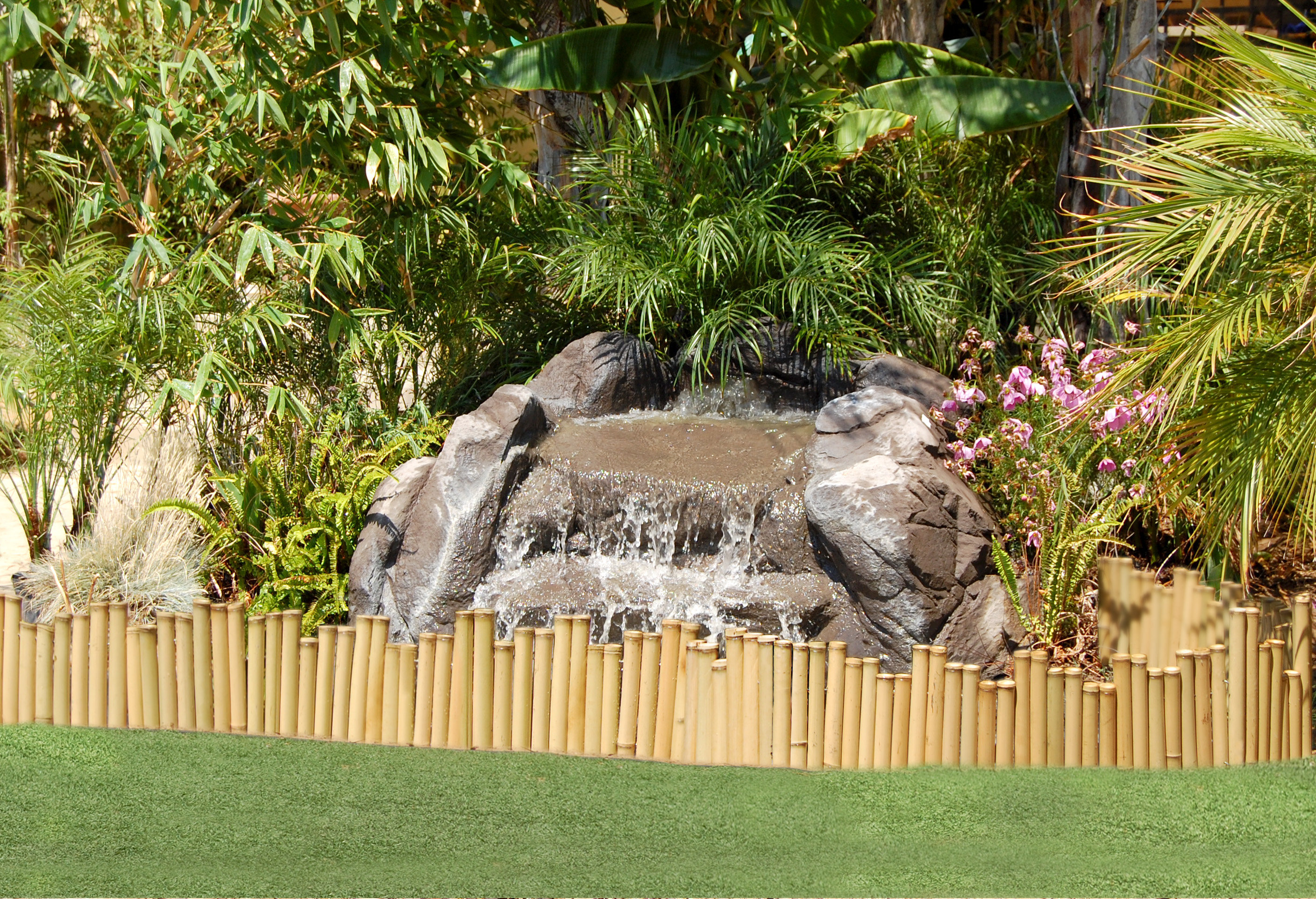 Backyard X-Scapes 12" H x 96" W Bamboo Border Edging Decorative Fence ...