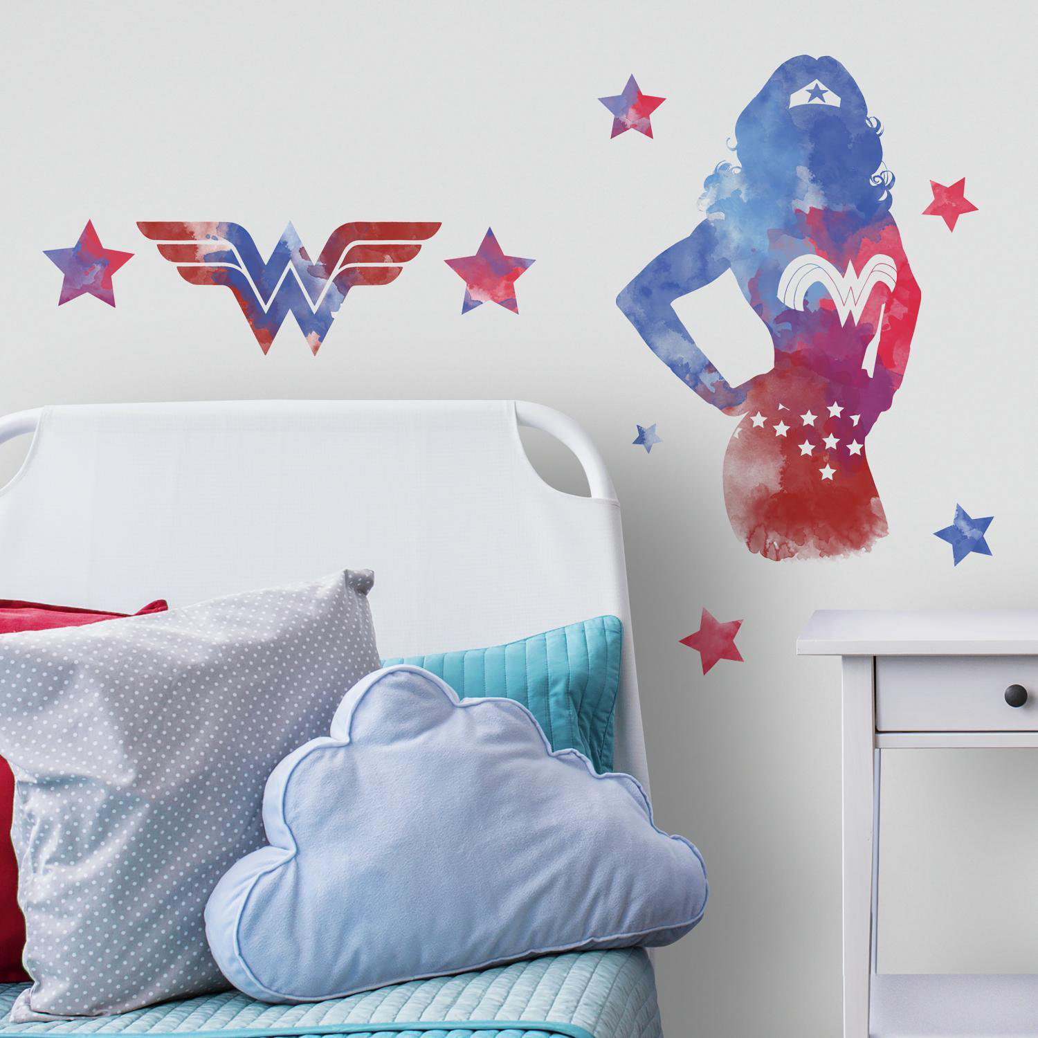 Room Mates Wonder Woman Watercolor Peel and Stick Giant Wall Decal ...