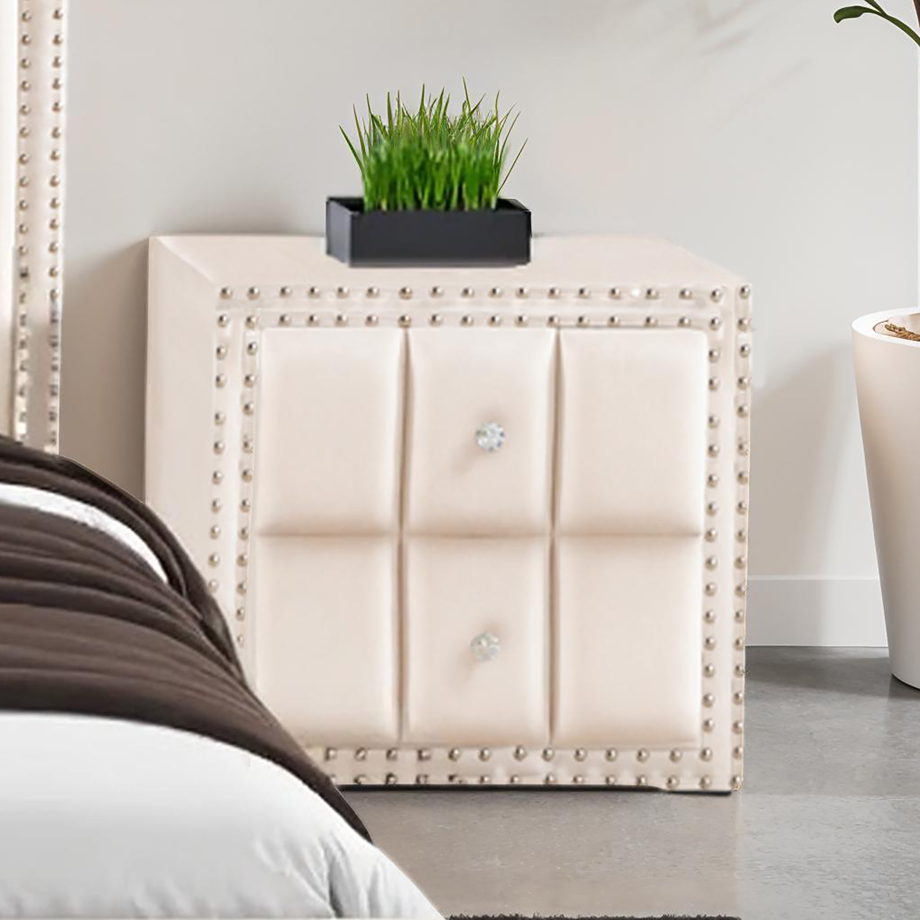 House of Hampton® Gianni 2-Drawer Velvet Nightstand - Wayfair Canada
