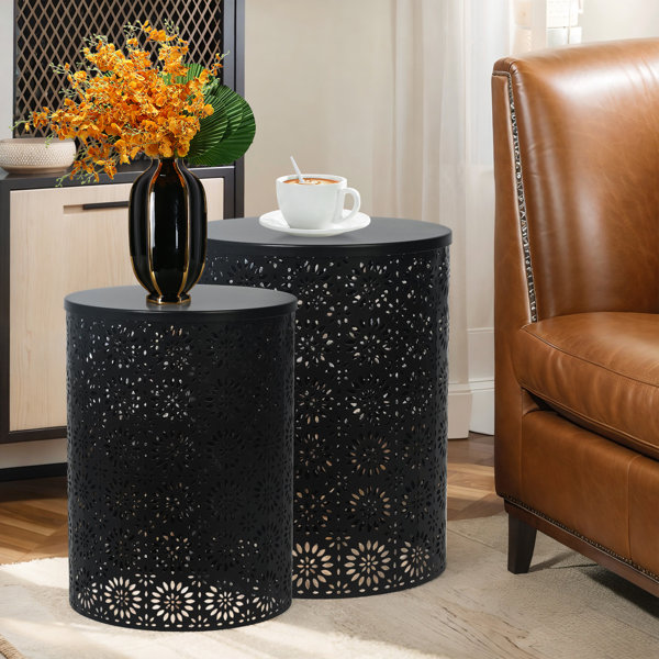 Dakota Fields Set Of 2 Hollow-Carved Round Metal End Tables & Reviews ...