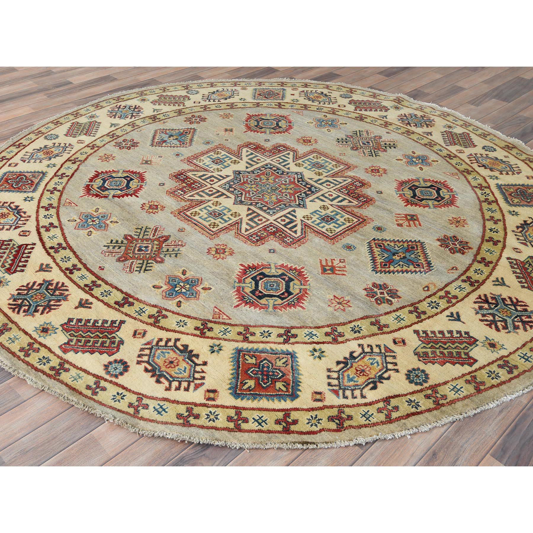 Isabelline Cibolo One-of-a-Kind 8' X 7'9" New Age Round Wool Area Rug ...