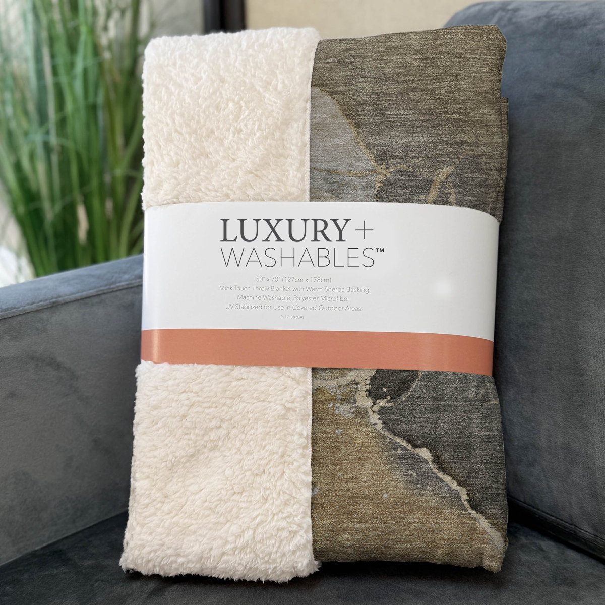 Addison Rugs Addison Machine Washable Sherpa Watercolors Throw Blanket ...