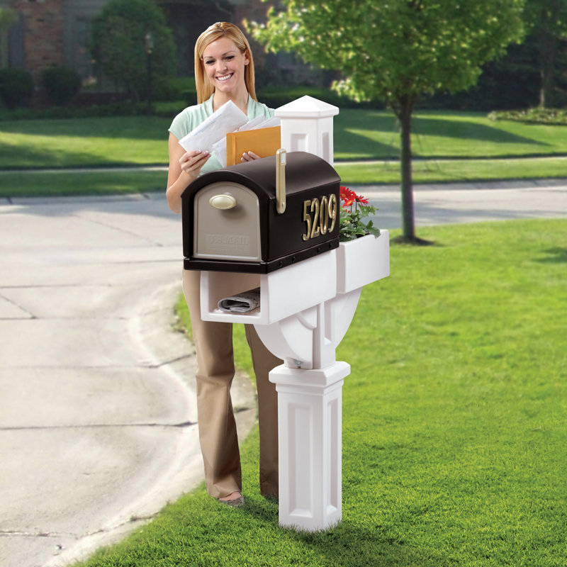 Step2 MailMaster Hudson White Post Mounted Mailbox with Planter ...