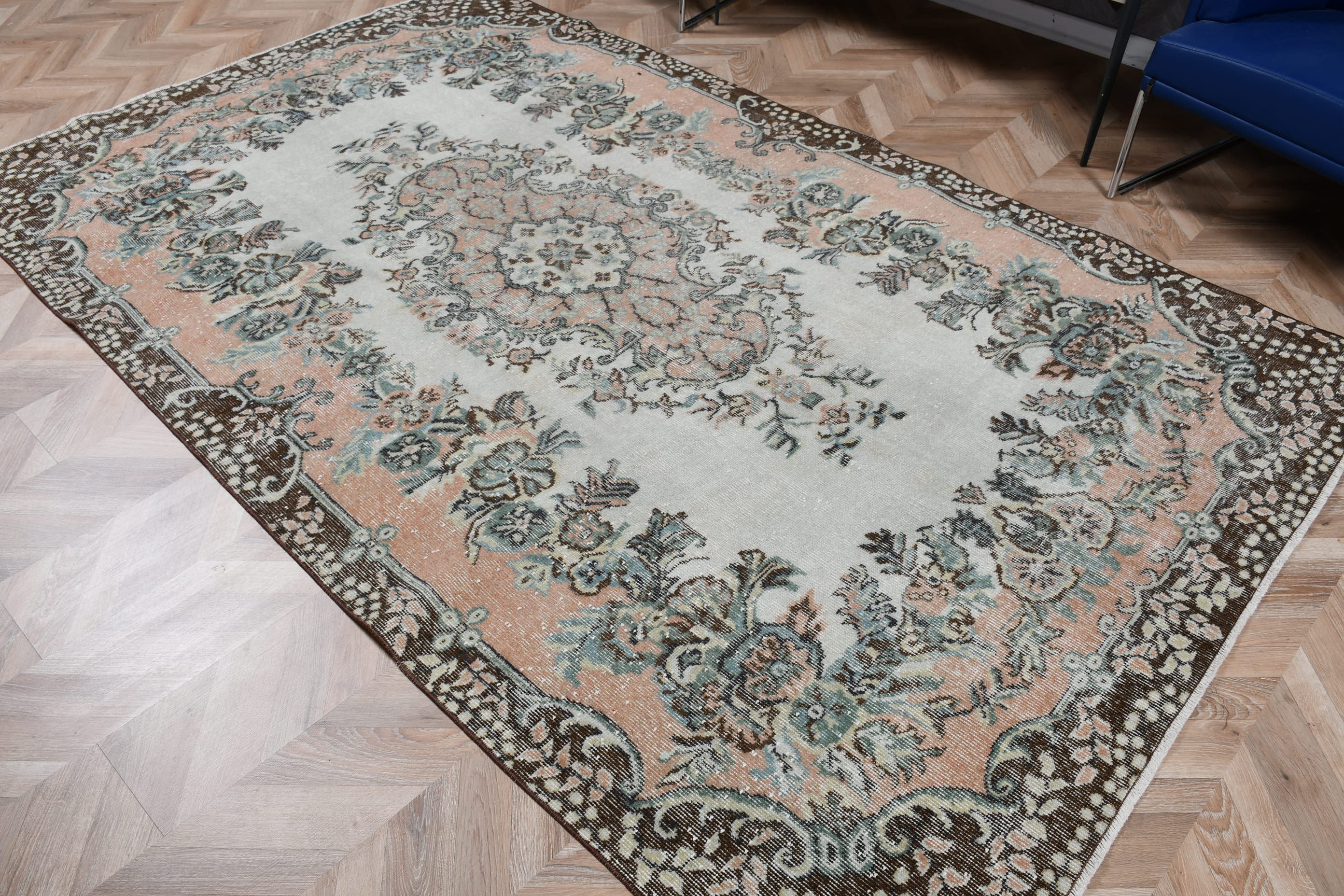 Bungalow Rose Large Turkish Oushak Antique Beige Vintage Rug Ideal for ...