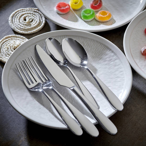 World Menagerie Hub 12 Piece Dinnerware Set, Service for 4 & Reviews ...