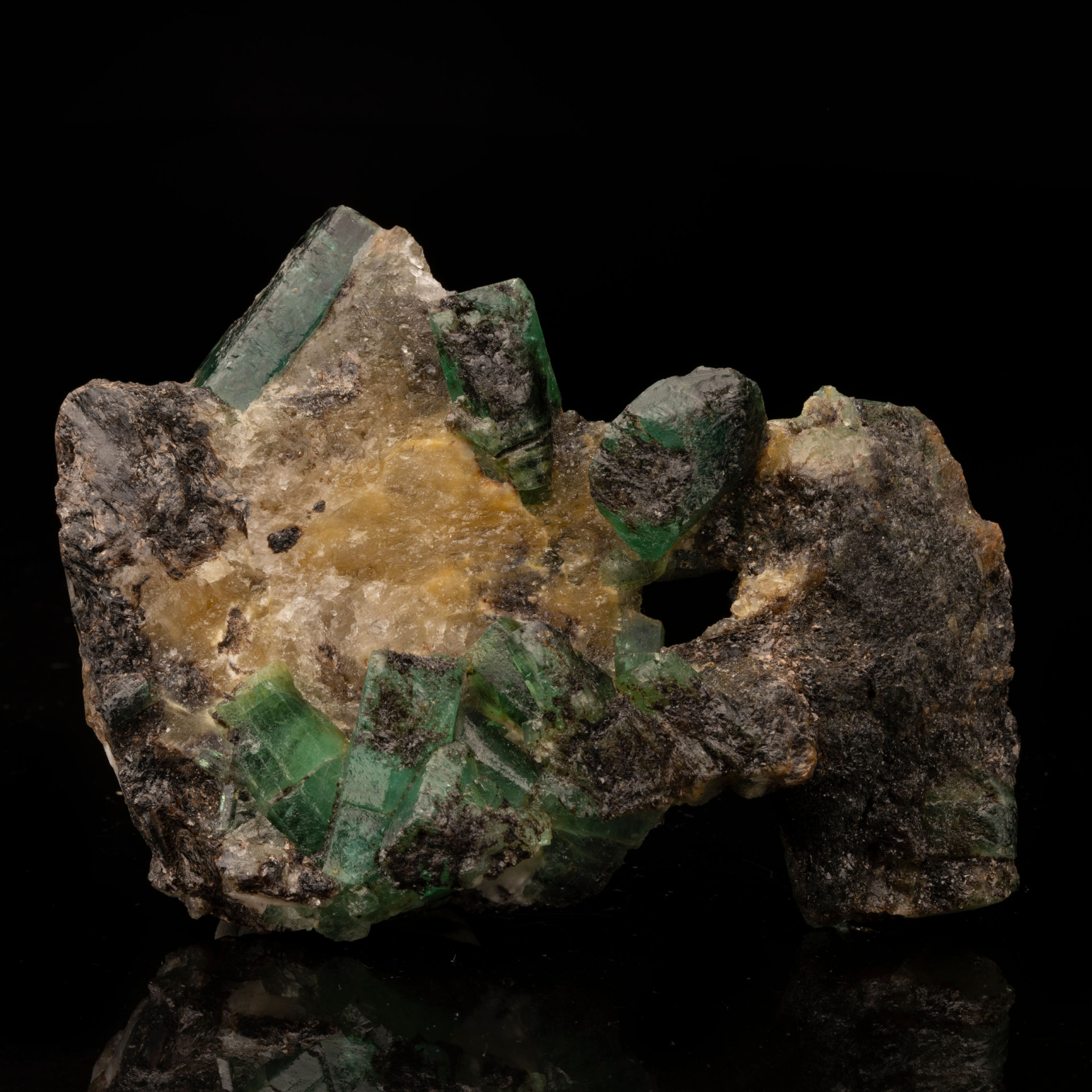Foundry Select Emerald on Calcite and Biotite Matrix | Wayfair