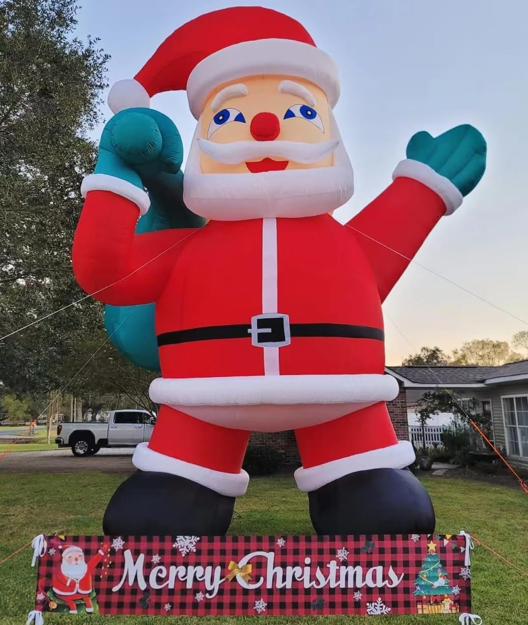 Connsann 33ft Giant Inflatable Santa With Blower, Extra Large Santa ...