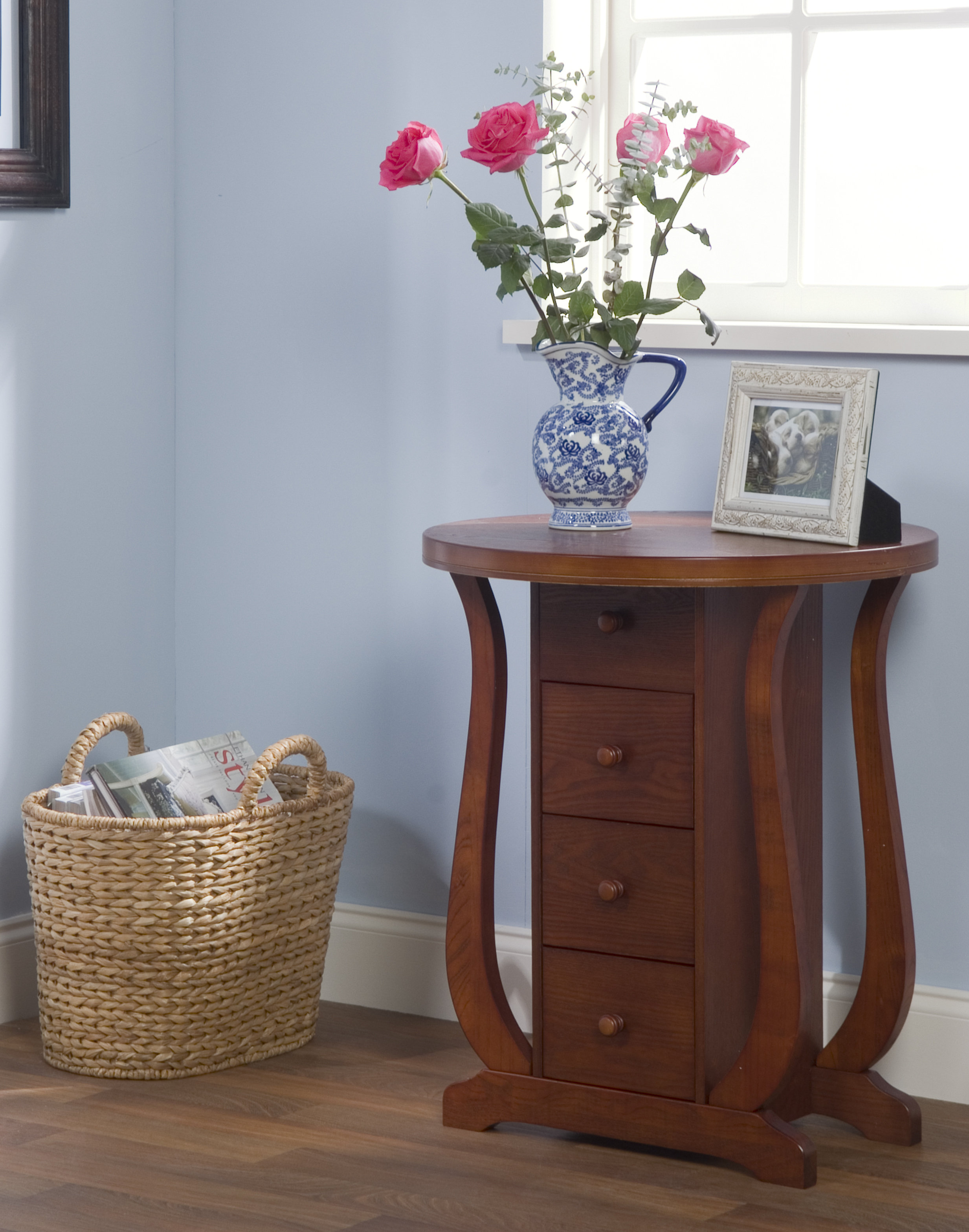 Red Barrel Studio® Wylan Unique Vase Table | Wayfair