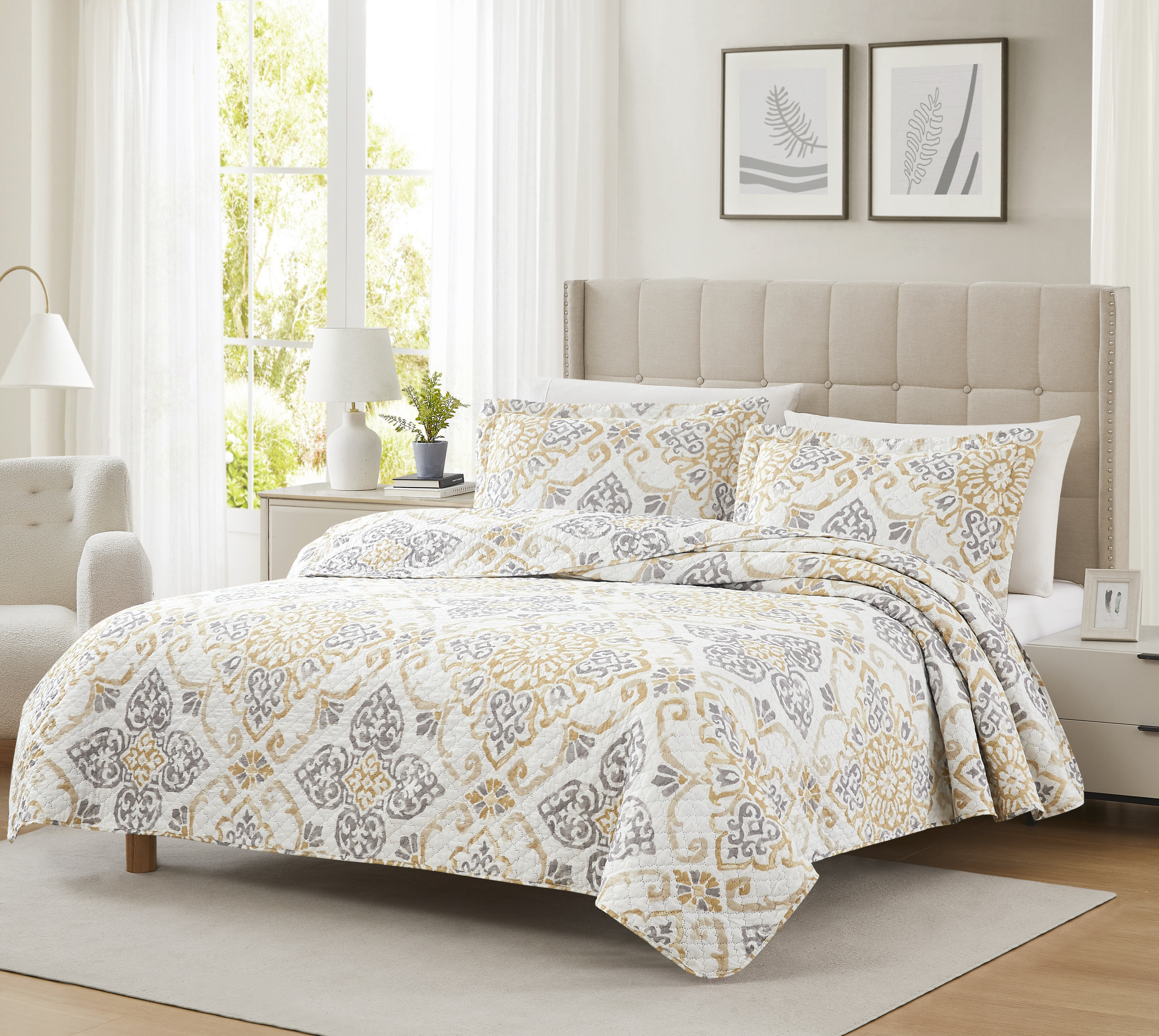 Linen Universe Mayfair Gold/Gray Microfiber Reversible 3 Piece Quilt ...