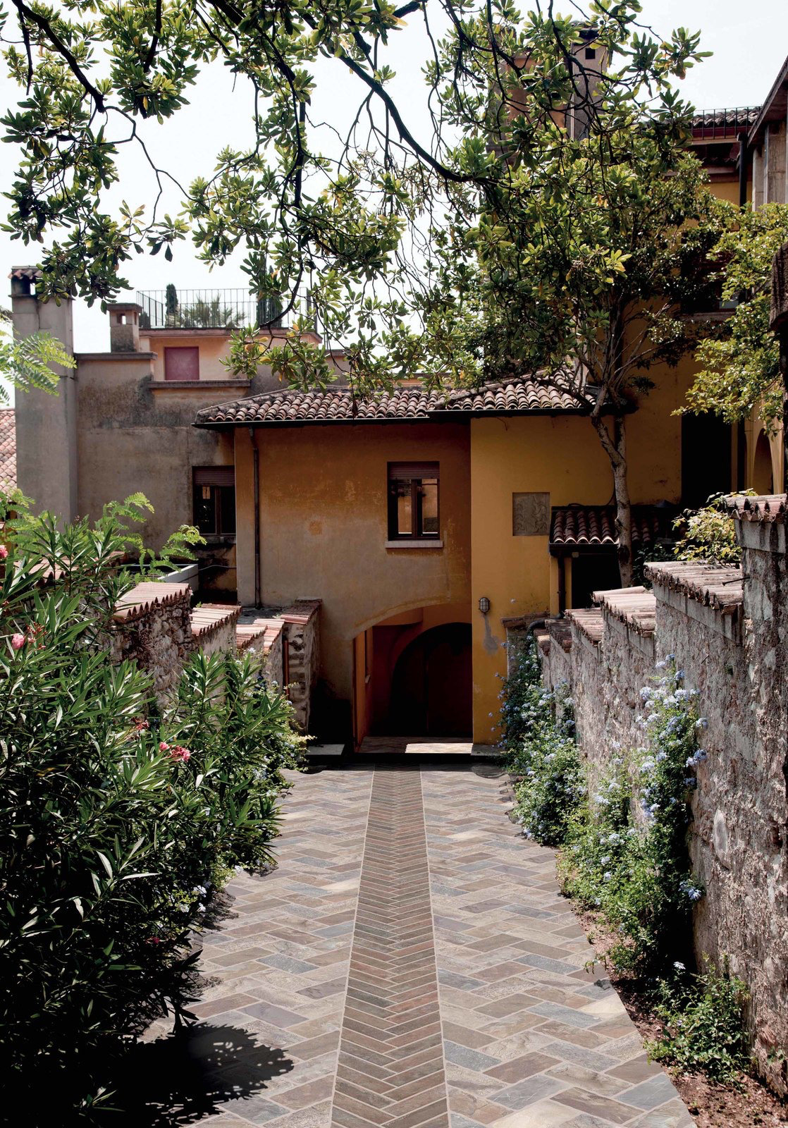 Dado Ceramica Sassone Mix Patio Tile 12" x 6" Porcelain Field tile ...