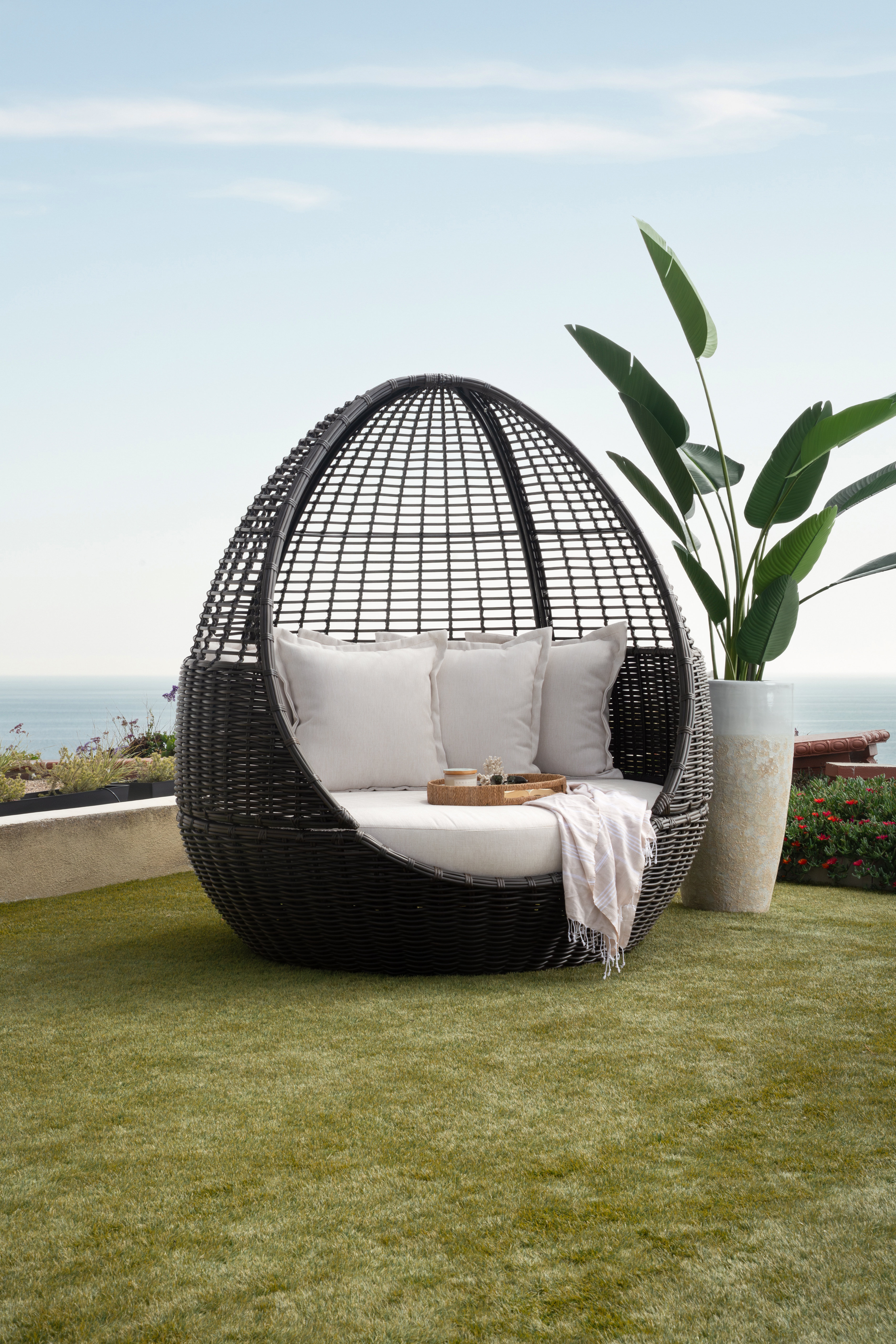 Sunset West Cabo Daybed - Wayfair Canada