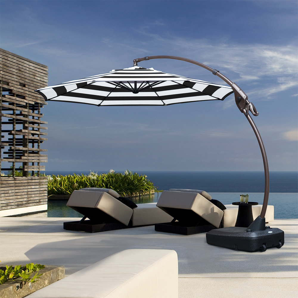 Arlmont & Co. Parasol excentré amovible en porte-à-faux 11 pi avec base ...