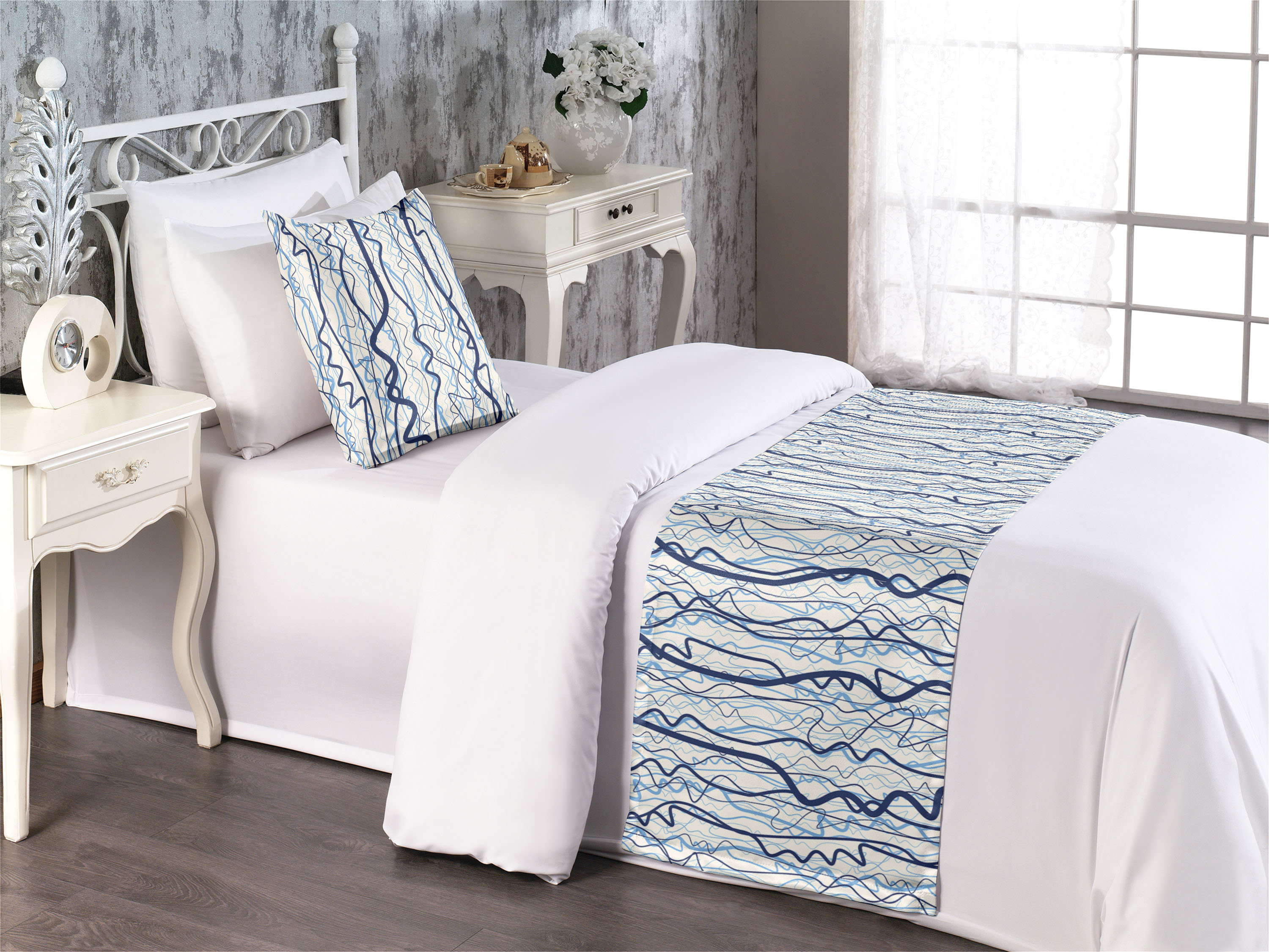 Ambesonne Modern Bed Runner Set Grunge Curvy Stripes Zigzags Dark Sky ...