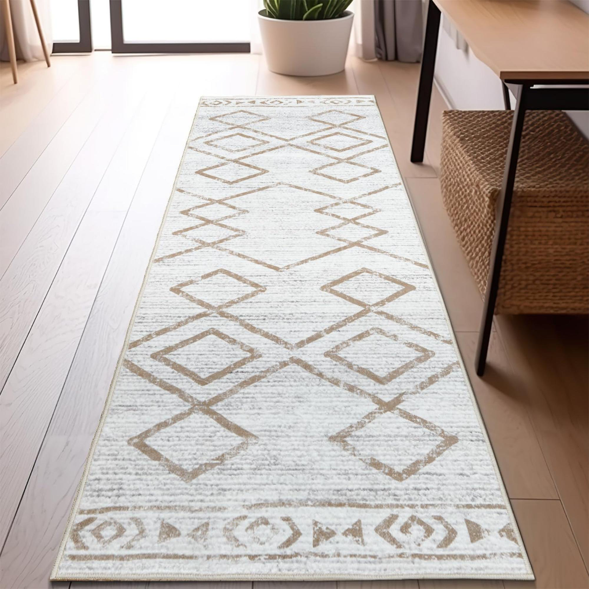Union Rustic Runner Latislaw Runner 2' X 5' Area Rug with Non-Slip ...