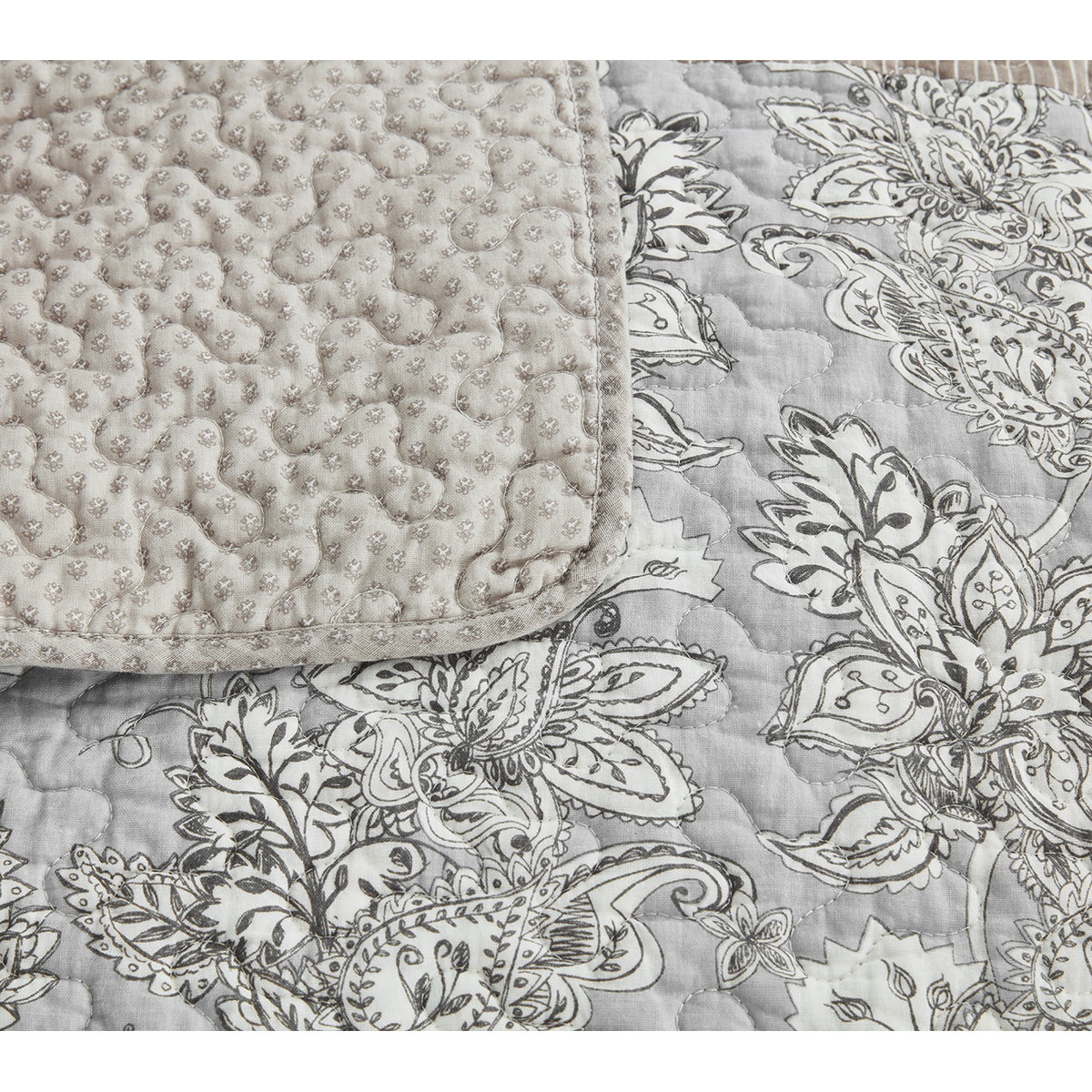 Chezmoi Collection Quinn Cotton Patchwork Reversible Quilt Set ...