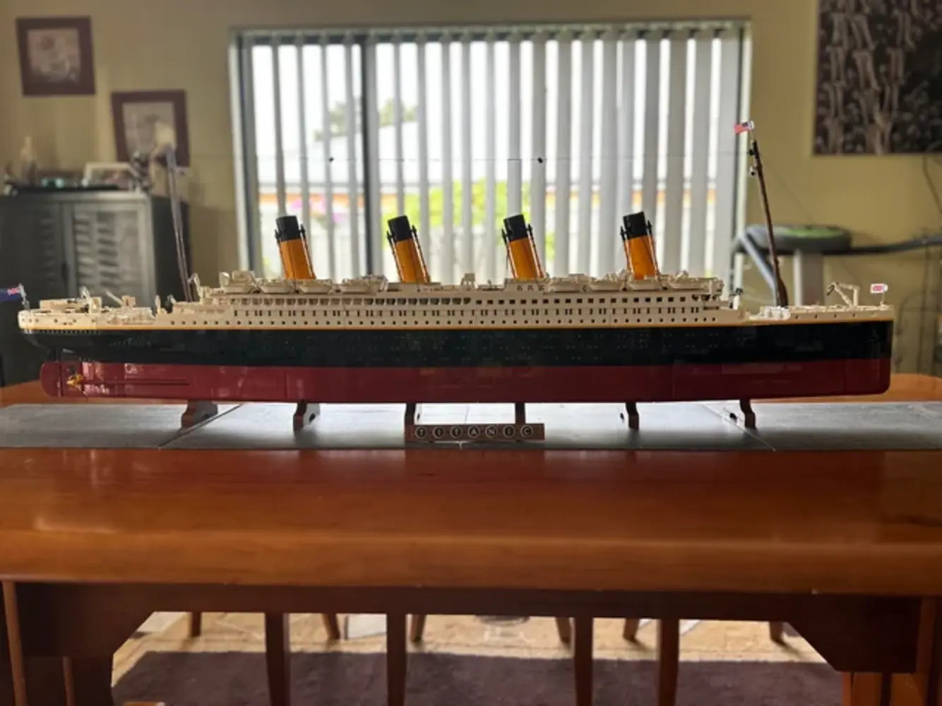 Longshore Tides Avigail Belia RMS Titanic Building Replica Model ...