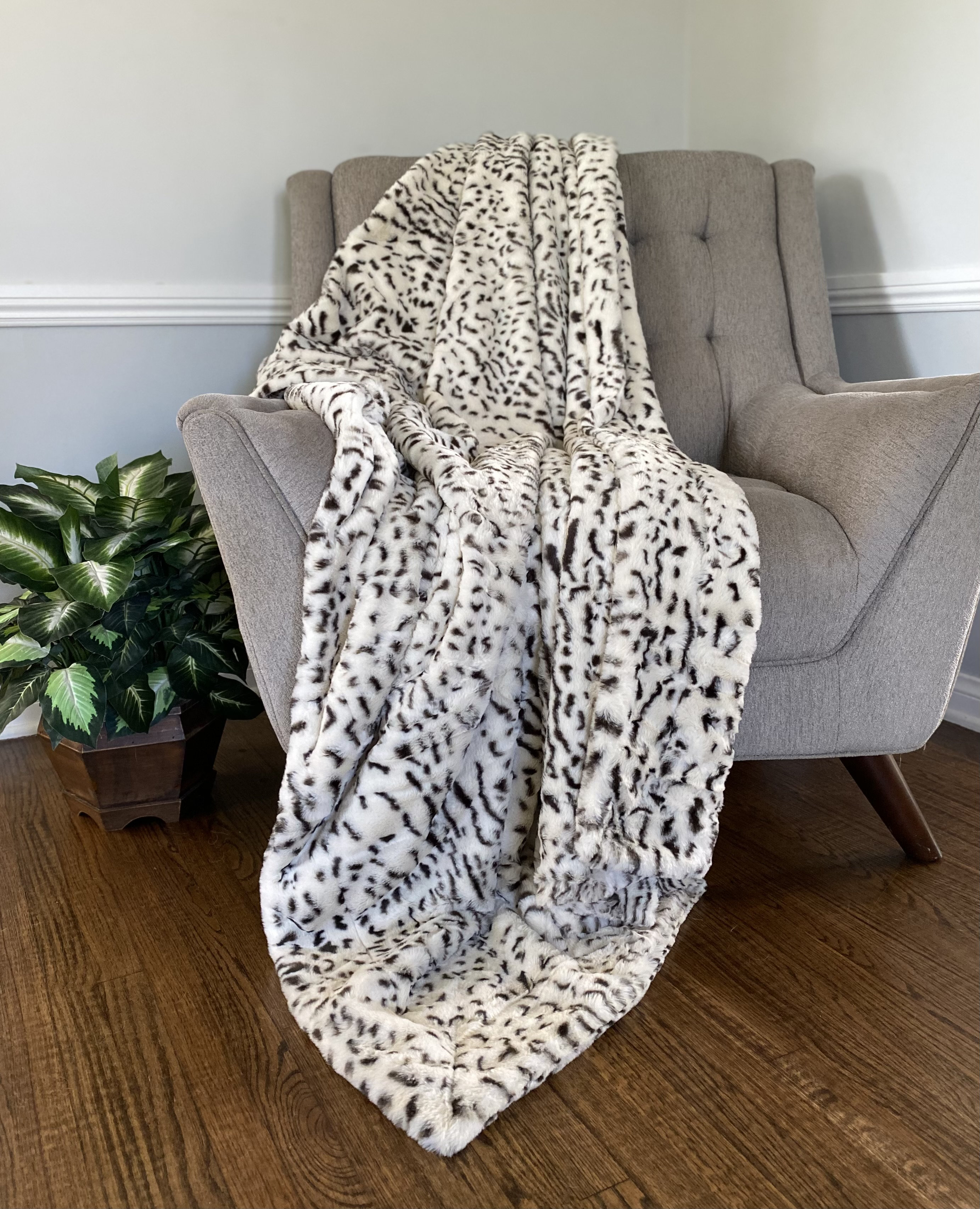LunaLight San Diego Safari Leopard Throw | Wayfair