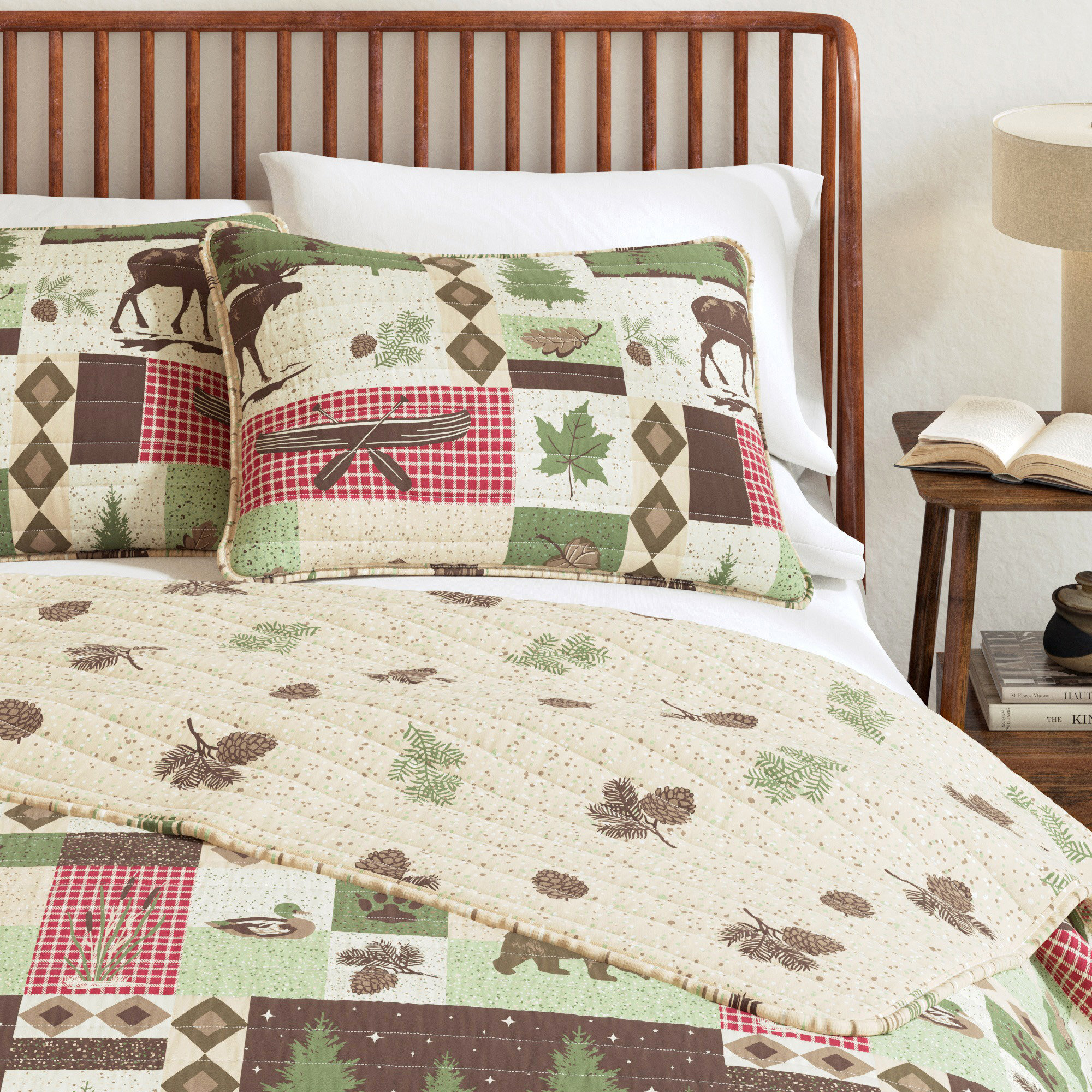 FreshFolds Nature / Animals Lodge Patchwork Quilt Set with Shams ...