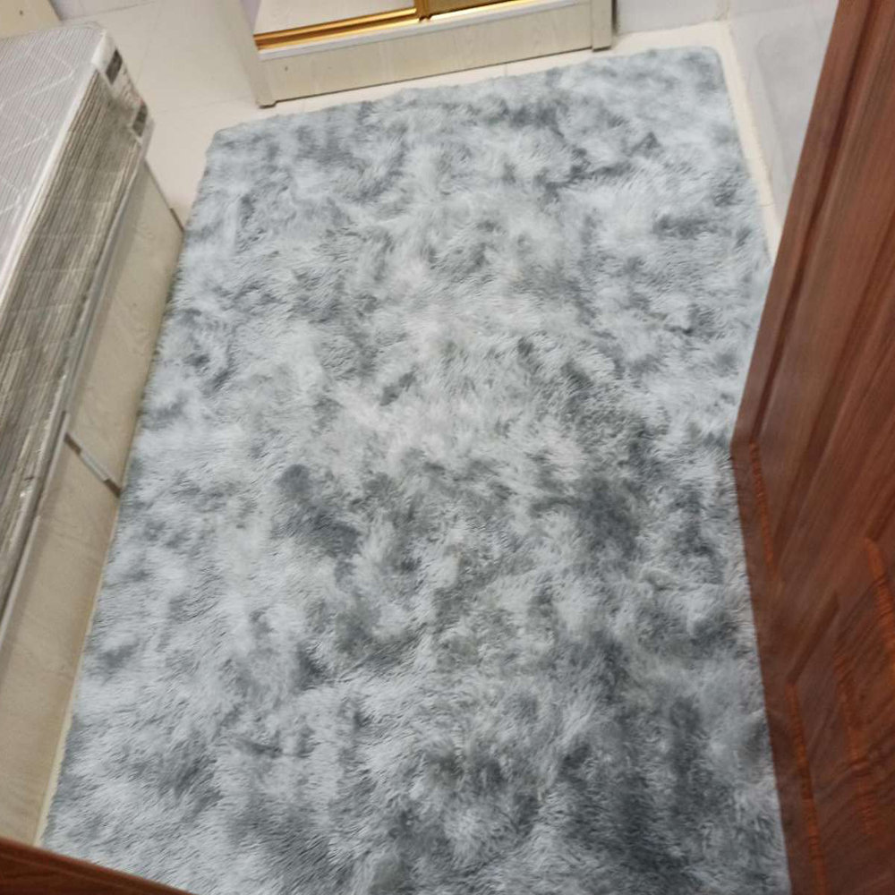 Everly Quinn Shag Indoor / Outdoor Area Rug in Light Grey & Reviews ...