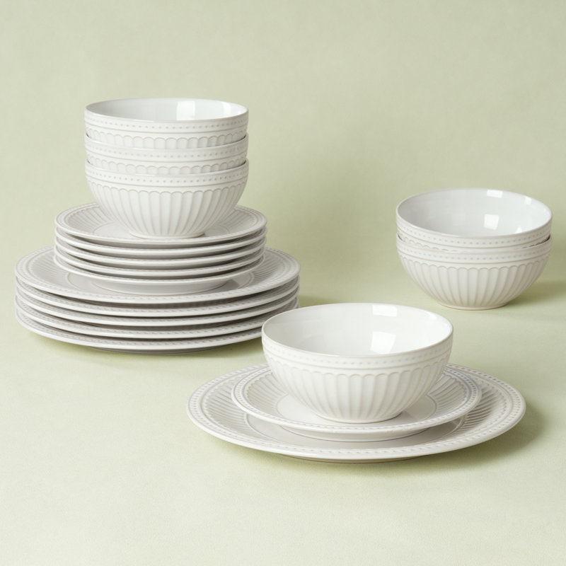 Famiware 18 Piece Stoneware Dinnerware Set, Service for 6 "& Reviews ...