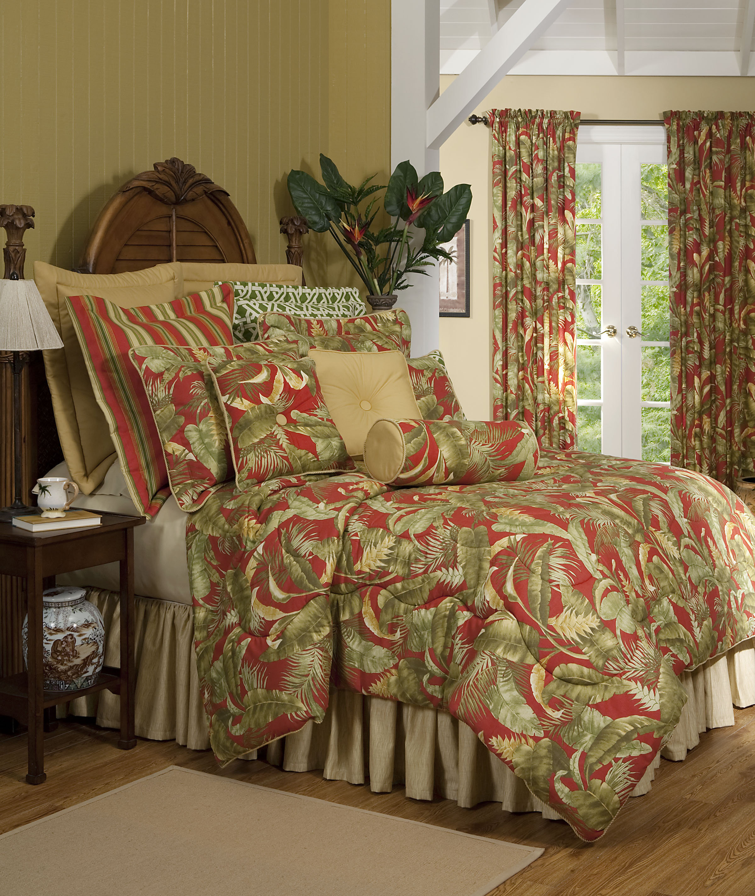 Thomasville At Home Captiva Tropical Cotton Floral Comforter Set ...