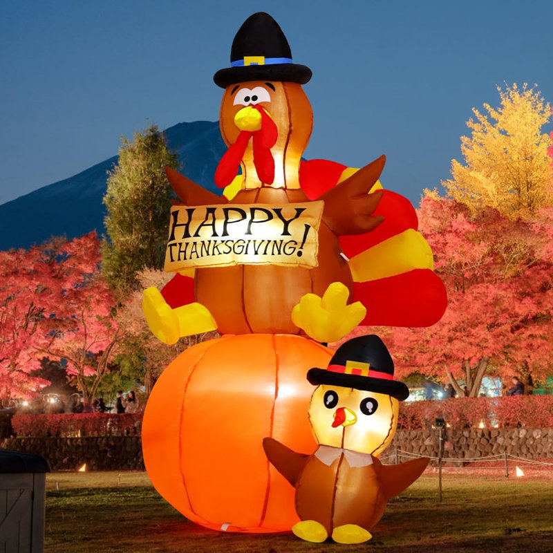 The Holiday Aisle® Thanksgiving Inflatables Turkey Outdoor Decorations ...