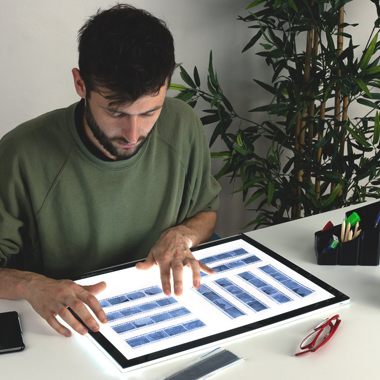 Brayden Studio Ultra Slim LED Light Pad | Wayfair.co.uk