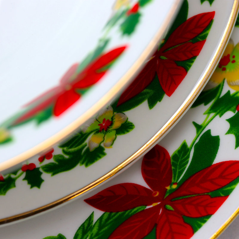 The Holiday Aisle® Neibert Poinsettia Holiday 20 Piece Dinnerware Set ...