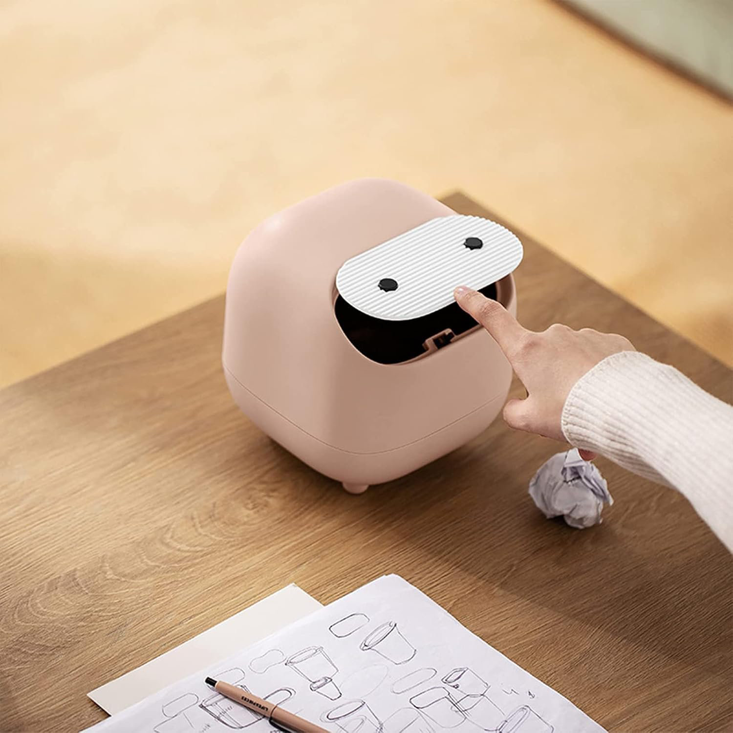 THIROX Mini Trash Can With Lid, Cute Ninja Desktop Trash Cans, Small ...