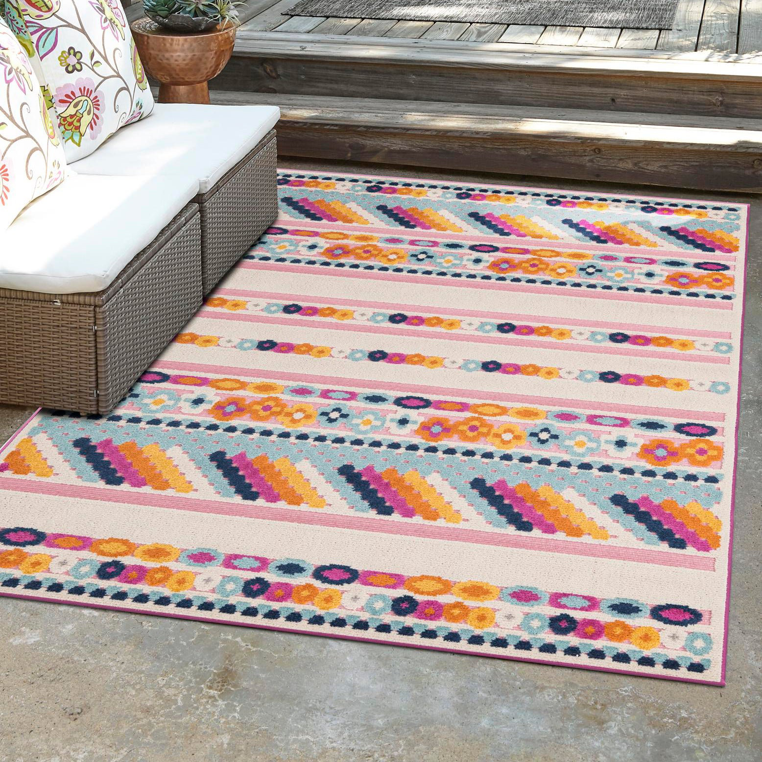 Langley Street Grenz Striped Indoor/Outdoor Rug & Reviews | Wayfair