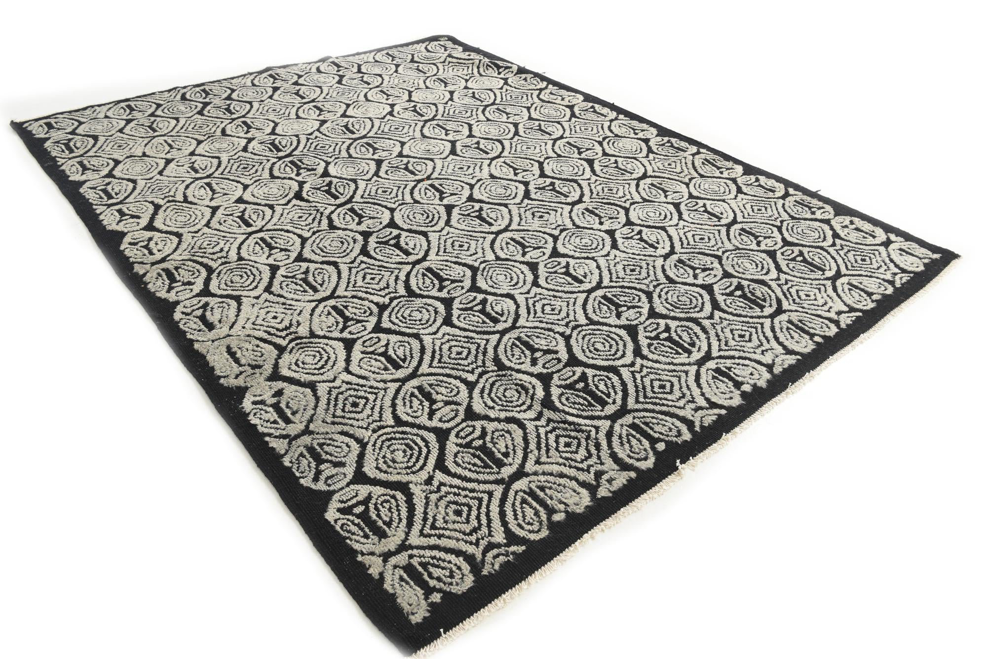 Isabelline 8x10 Philip Black Rug | Wayfair