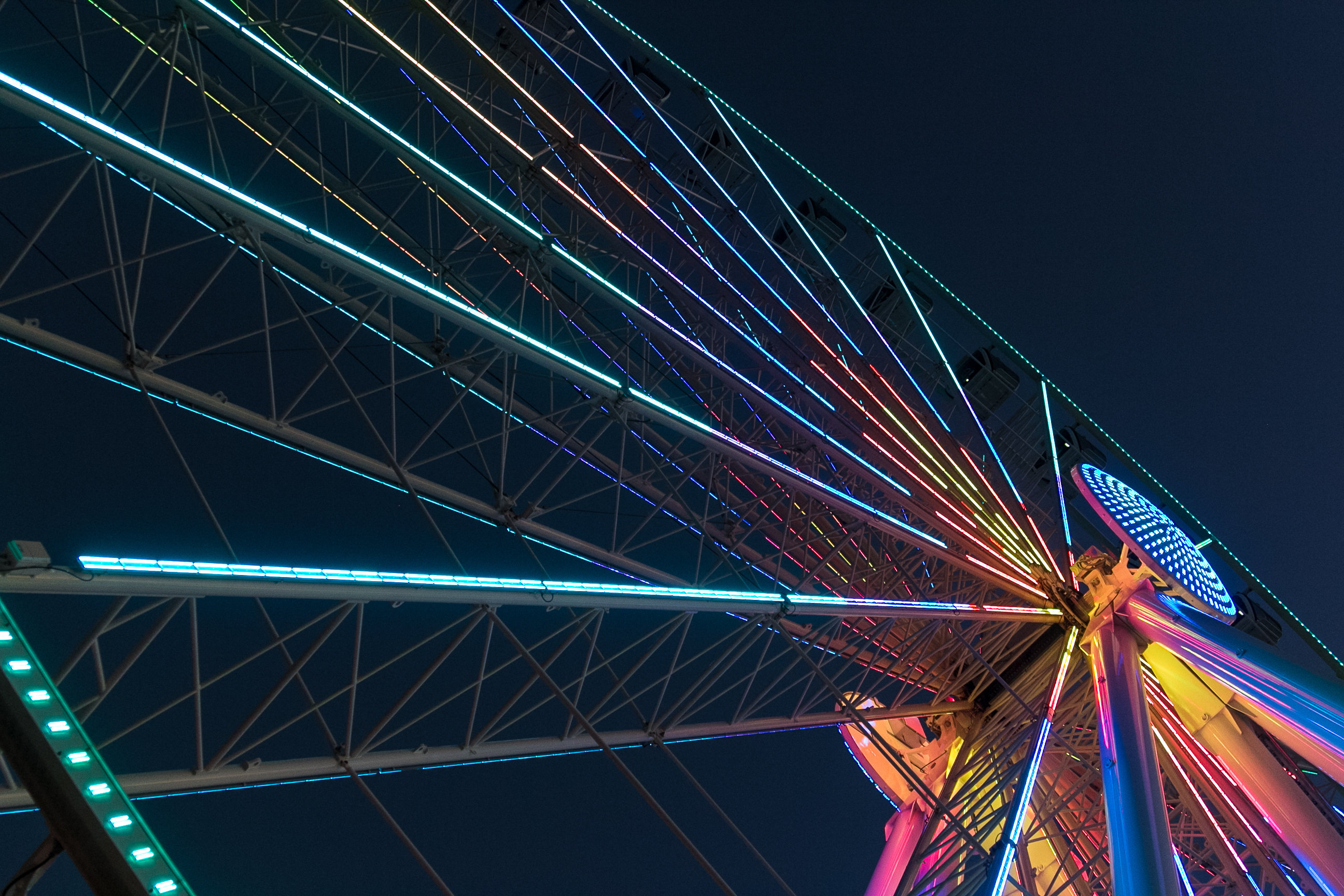 Hokku Designs Ferris Wheel by John-Borda - Wrapped Canvas Photograph ...