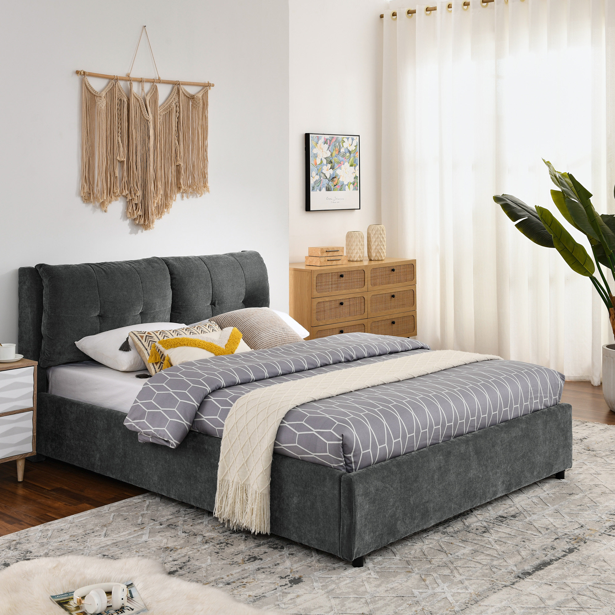 House of Hampton® Size Storage Upholstered Hydraulic Platform Bed With ...