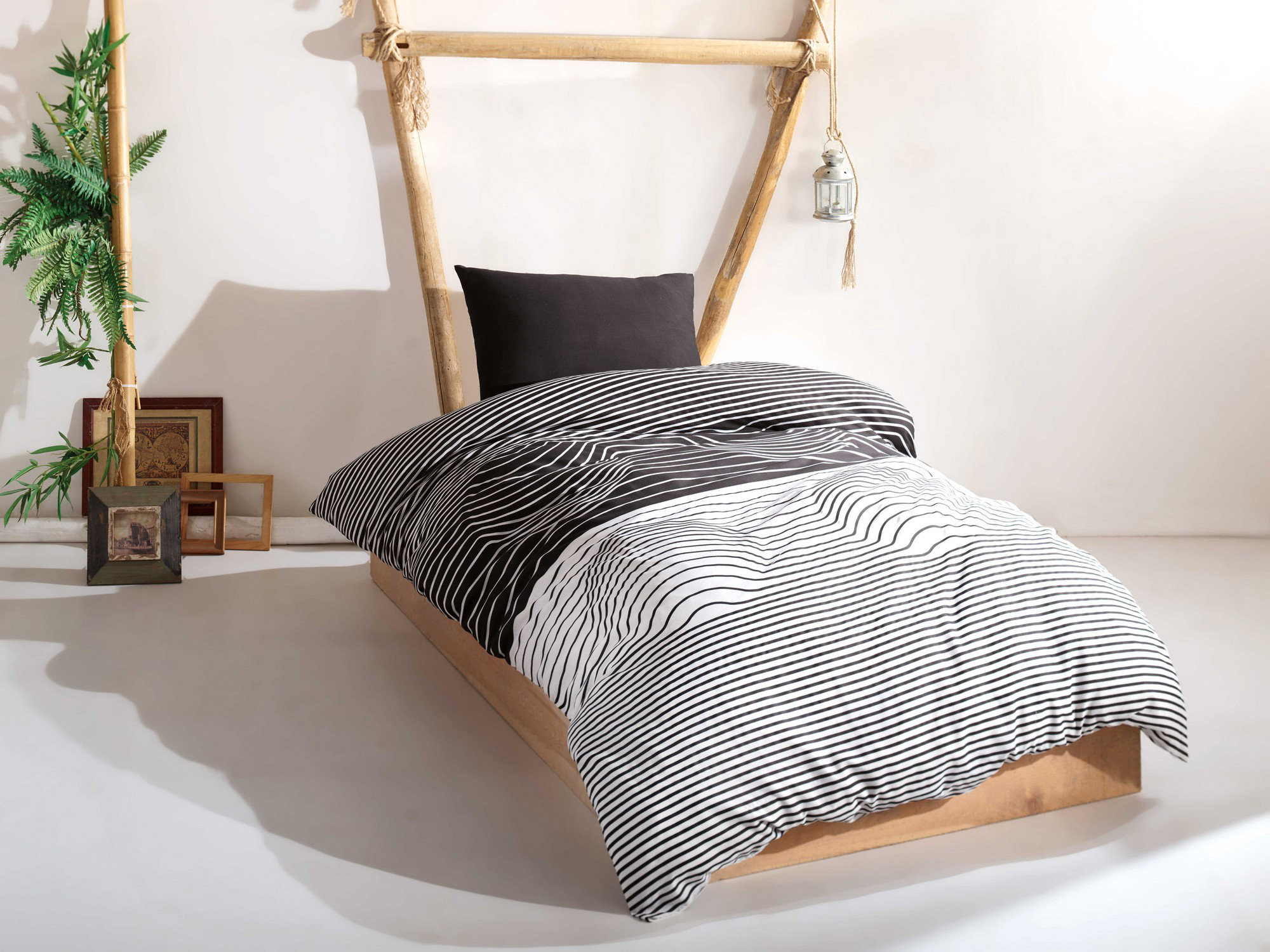 Asir Group INC Angalee Black/Gray/White Cotton Blend Duvet Cover Set ...