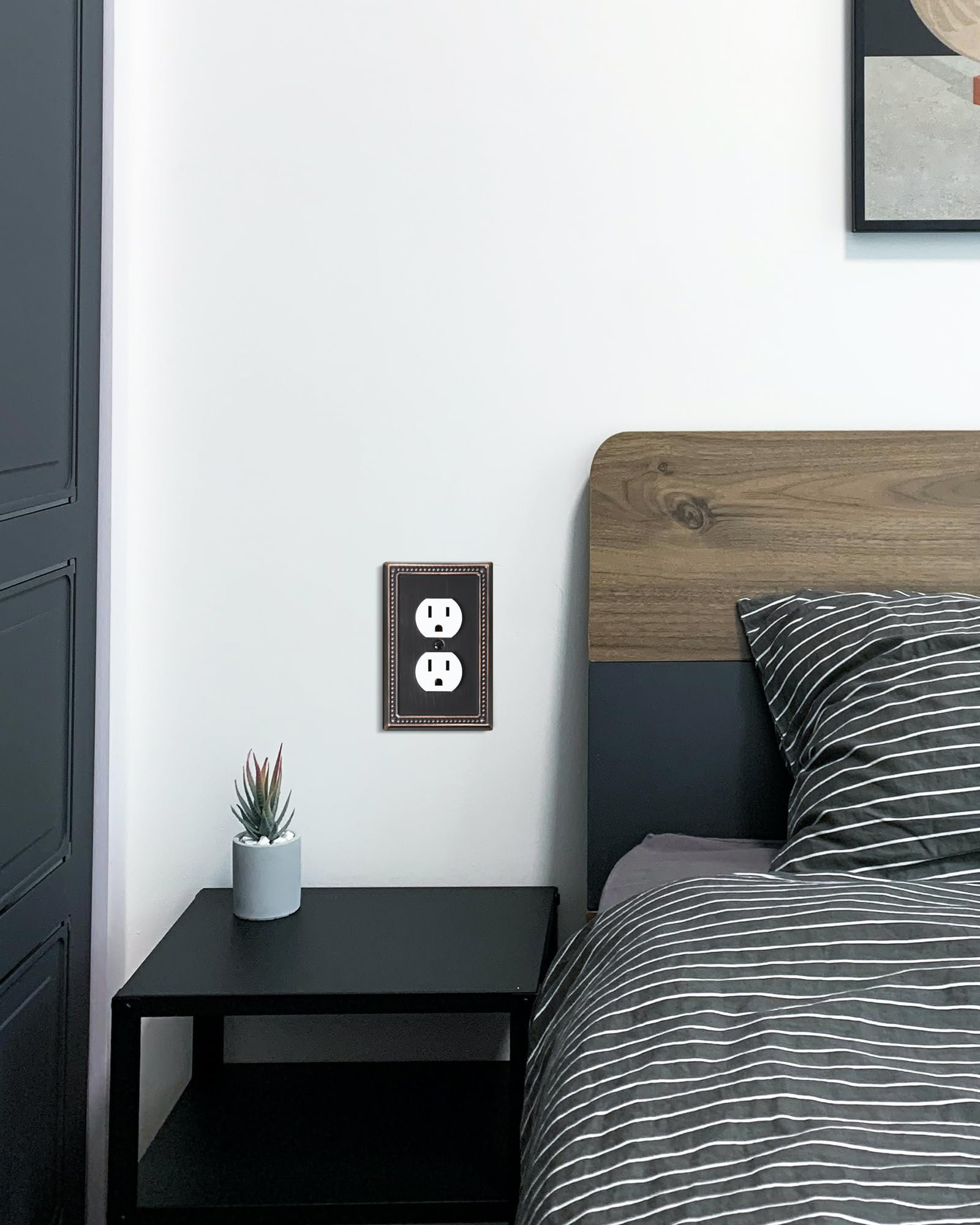 tangmaikeji 6-Pack Duplex Outlet Cover Plate, Aged Bronze Metal Wall ...