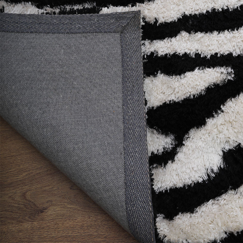 Everly Quinn HAND TUFTED SHAG POLYESTER ECO-FRIENDLY AREA RUGS - Black ...