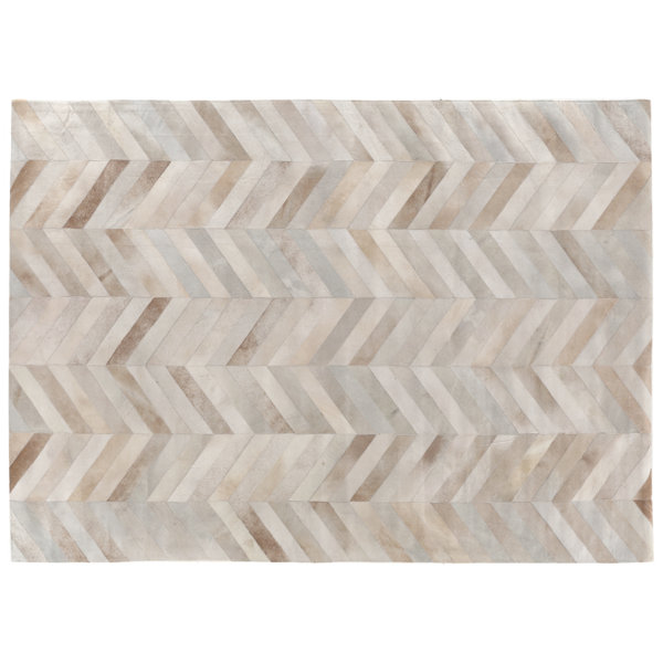 Exquisite Rugs Natural Hide Cowhide Chevron Area Rug in Beige & Reviews ...
