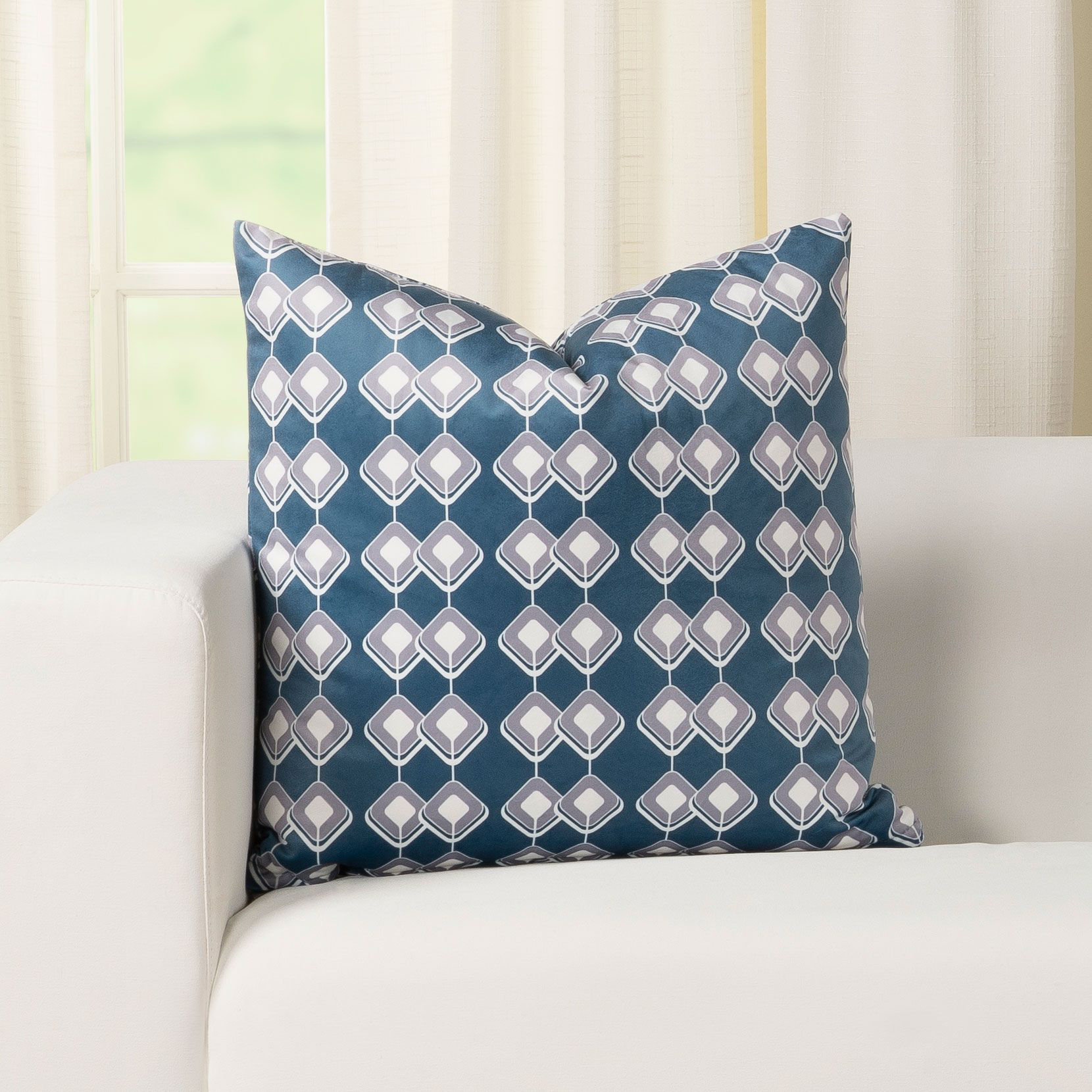 Siscovers Etten Geometric Polyester Throw Pillow | Wayfair