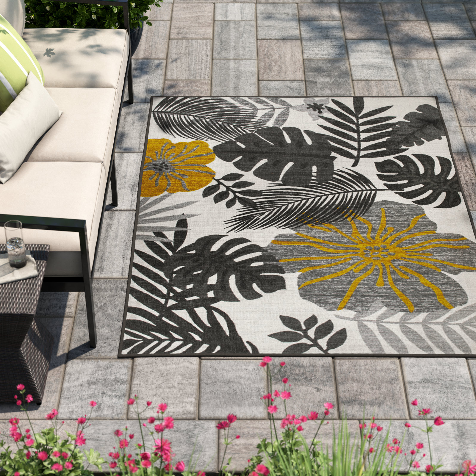 Beachcrest Home™ Elma Floral Nylon Black/Yellow/Gray, Indoor/Outdoor ...