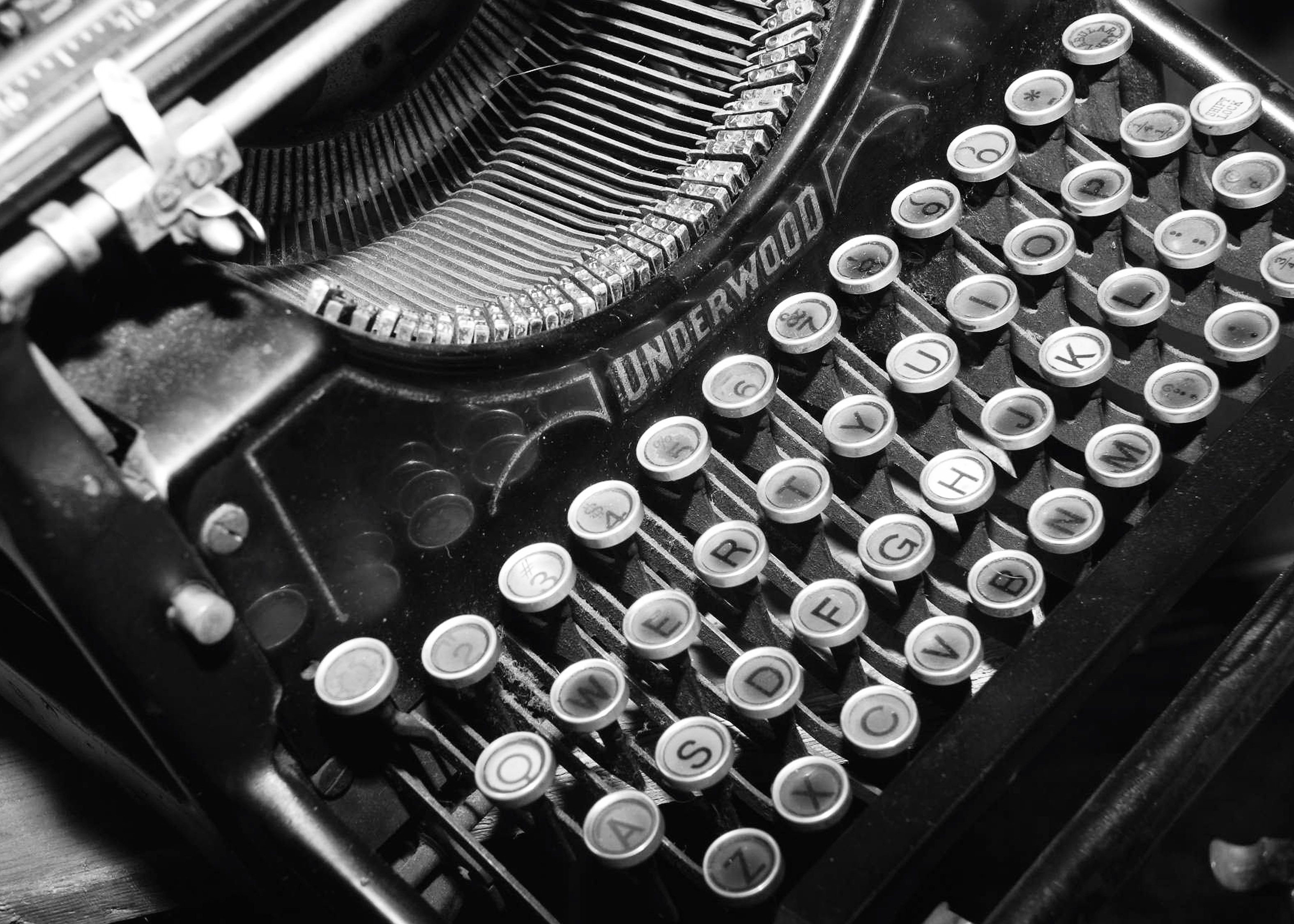 Ebern Designs Black And White Vintage Typewriter - Print on Canvas ...