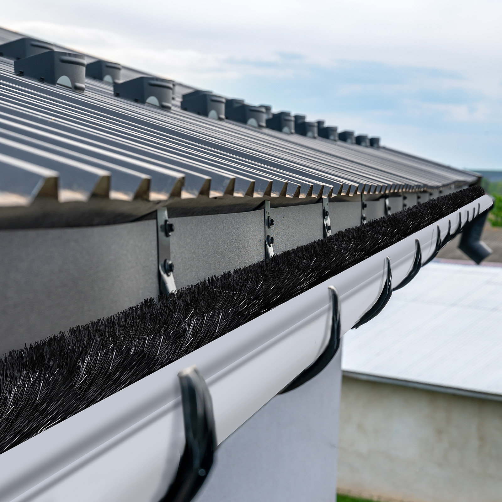 VEVOR Gutter Brush In Different Size Cleaning Brushes | Wayfair