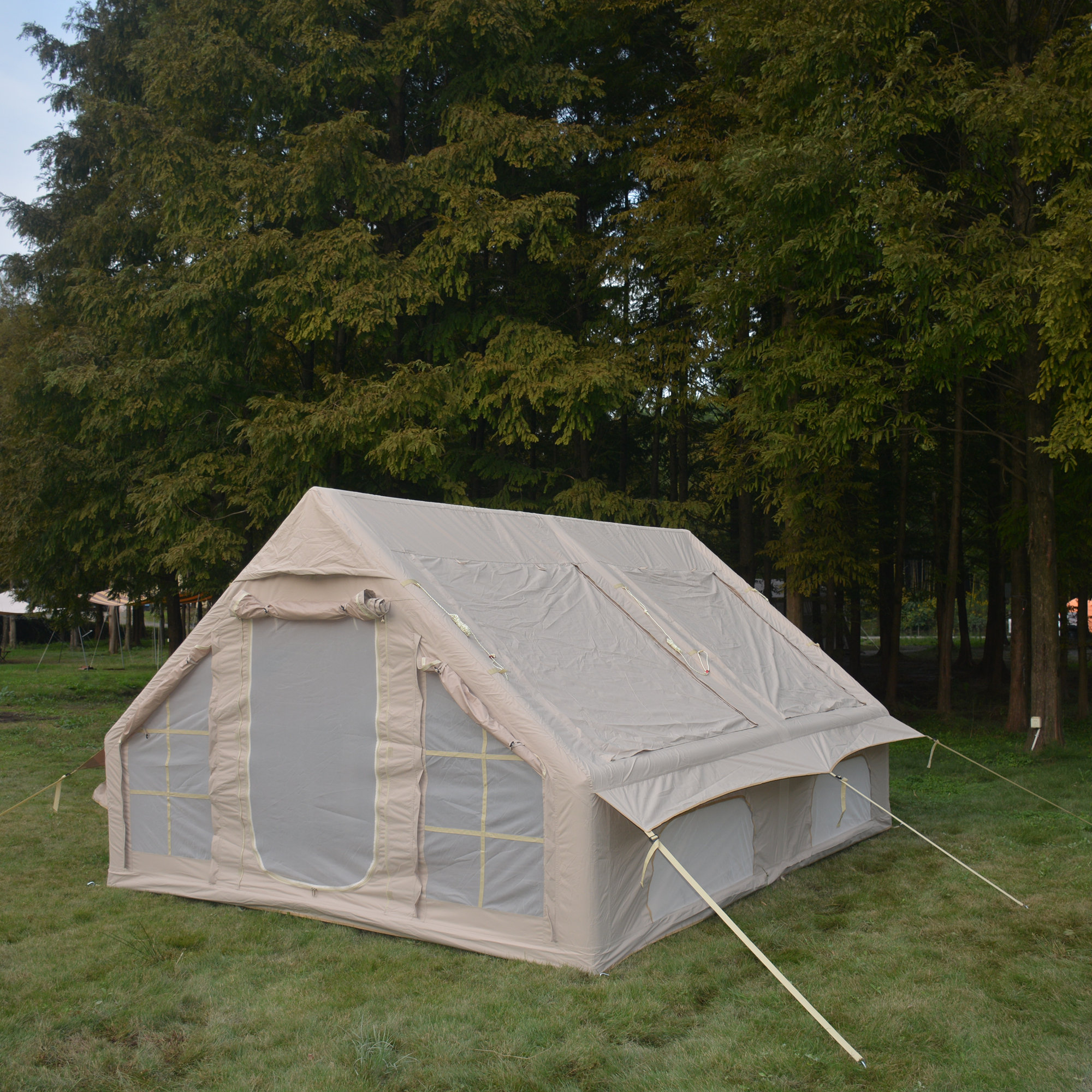 CRS APPLIANCES, 9.8x13 Foot 4-Season Inflatable Cabin Tent - Mesh ...