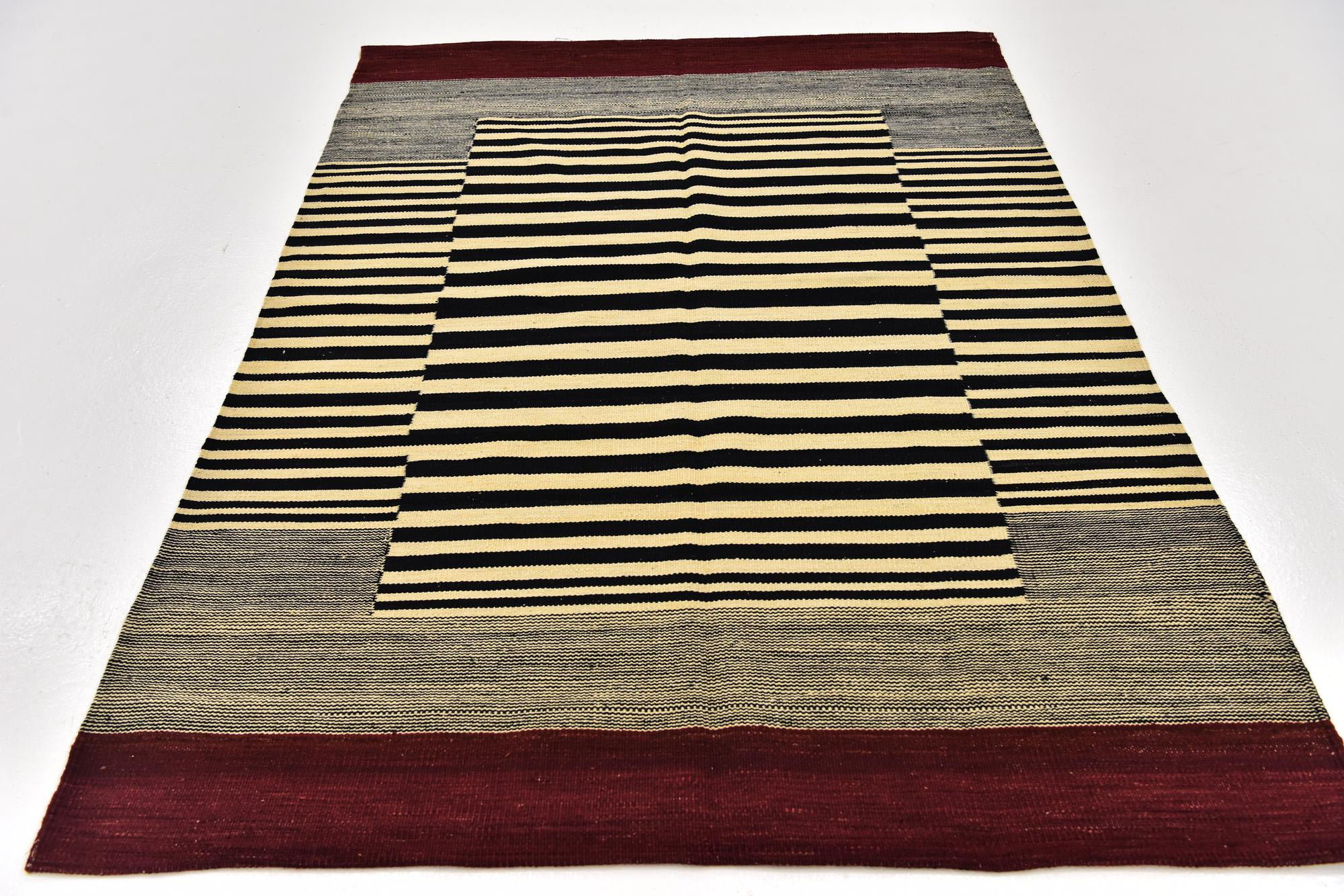 Isabelline Newsom Cream Rug | Wayfair