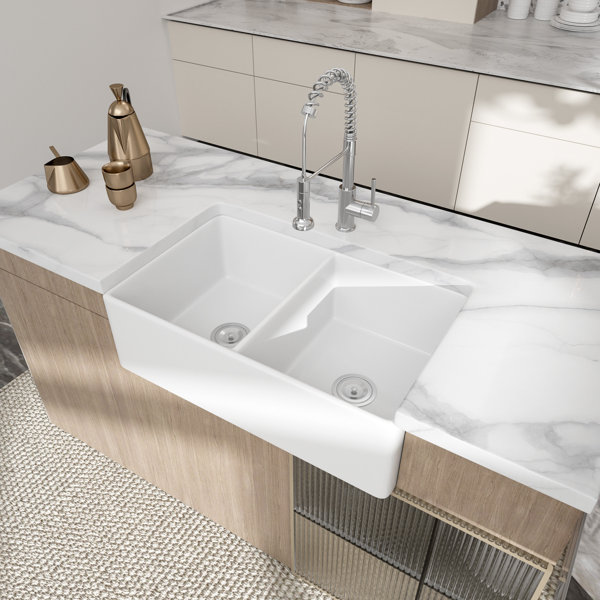 Logmey 33" L x 20" W Farmhouse Kitchen Sink Double Bowl 50/50 White ...