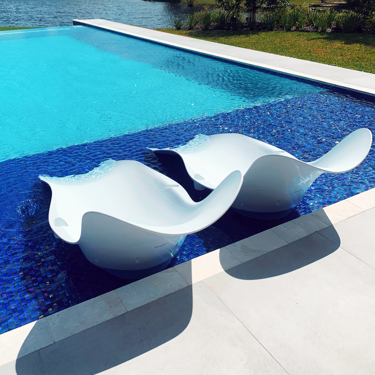 Panama Jack Outdoor Wave Panama Jack Wave In-Pool Chaise Lounger ...