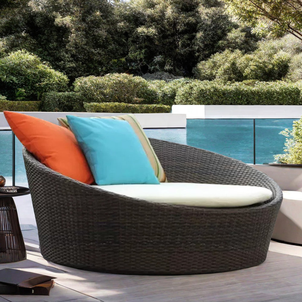 Elegance Furnishings Terrace Relaxation Patio Daybed 70.87'' Wicker ...