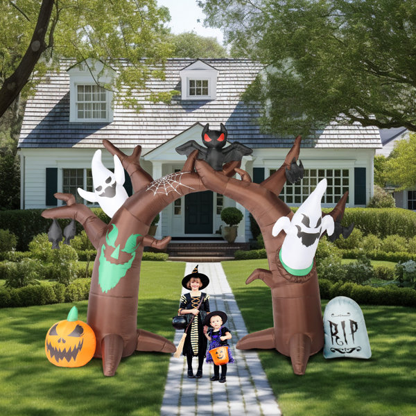 The Holiday Aisle® Outdoor Halloween Decoration | Wayfair